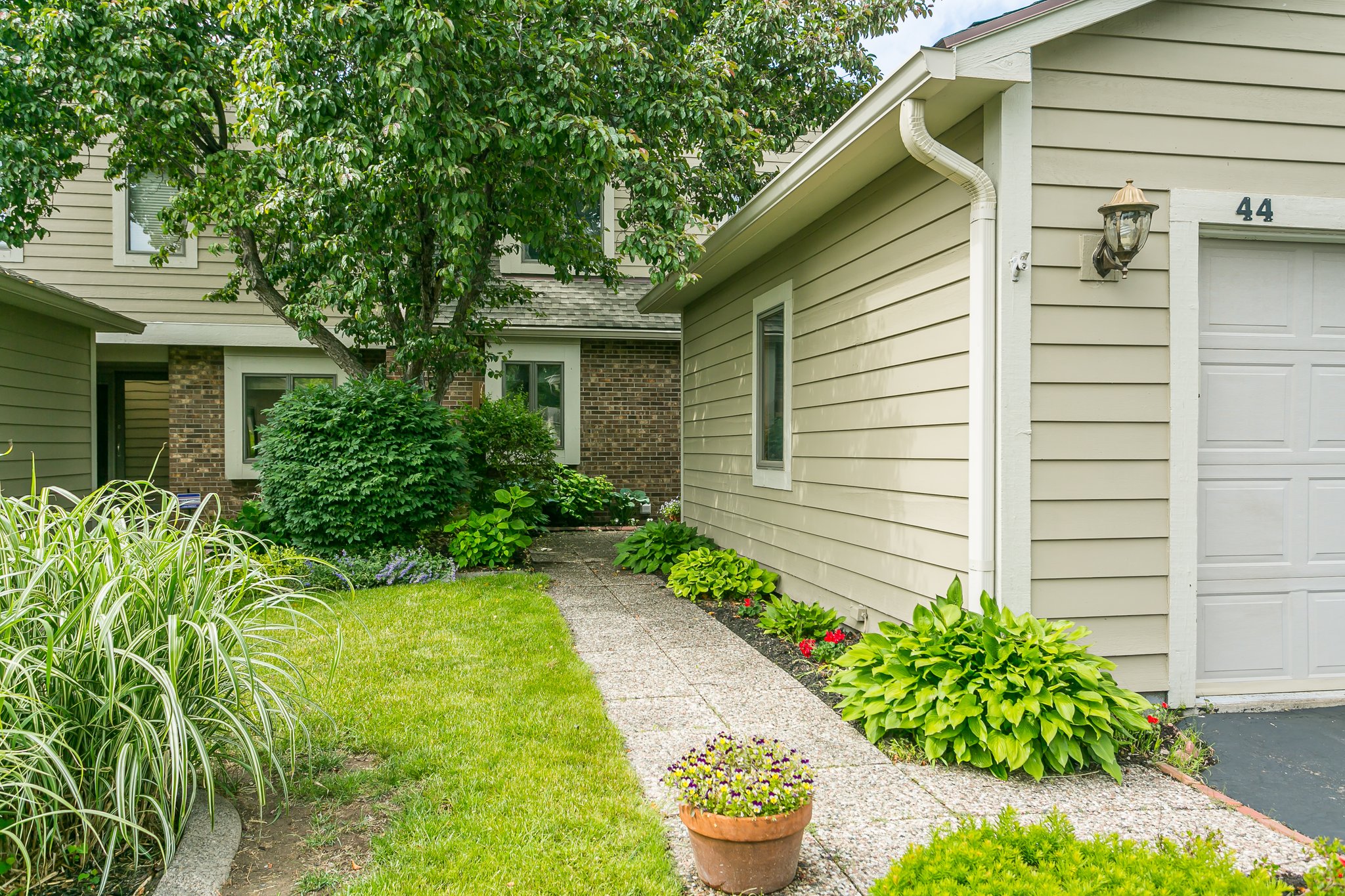 44 Mountain Ash Trail, Webster, NY 14580 | Realtogs