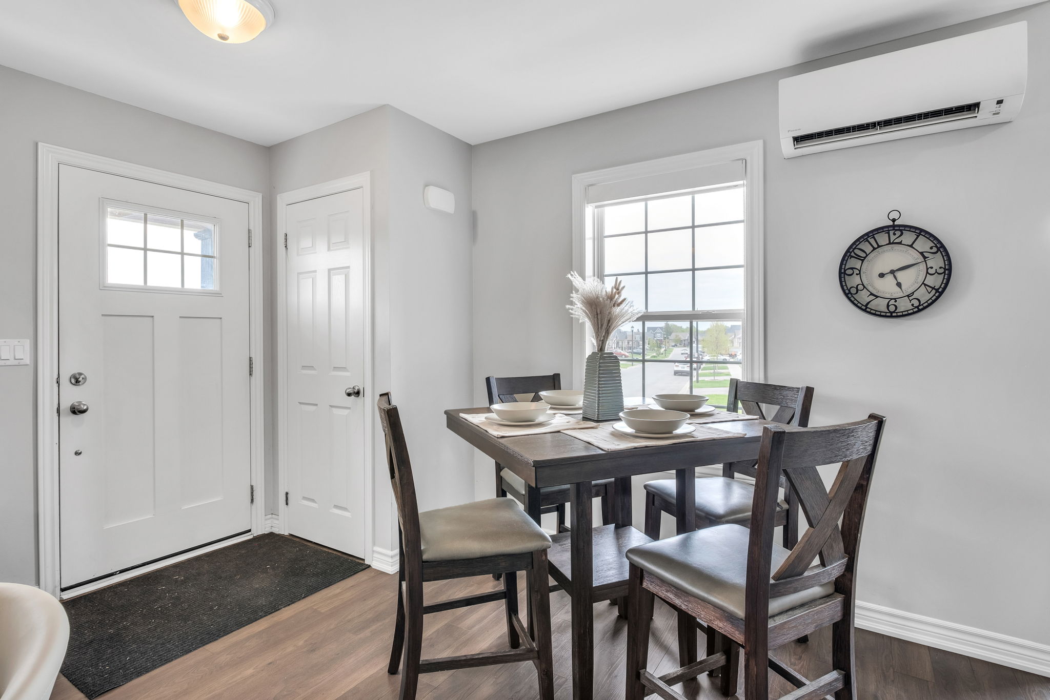 440 Lonsberry Dr 206 Cobourg | InsideOut Media
