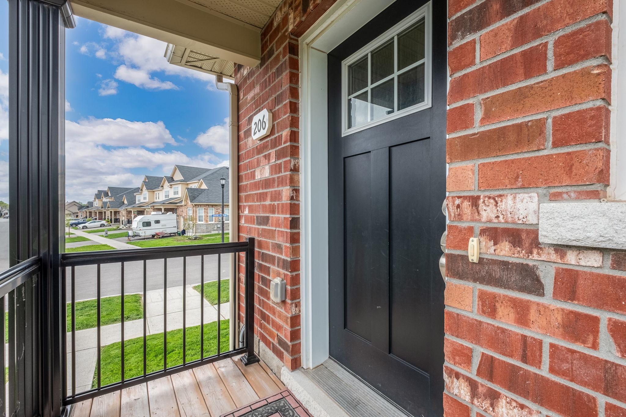 440 Lonsberry Dr 206 Cobourg | InsideOut Media