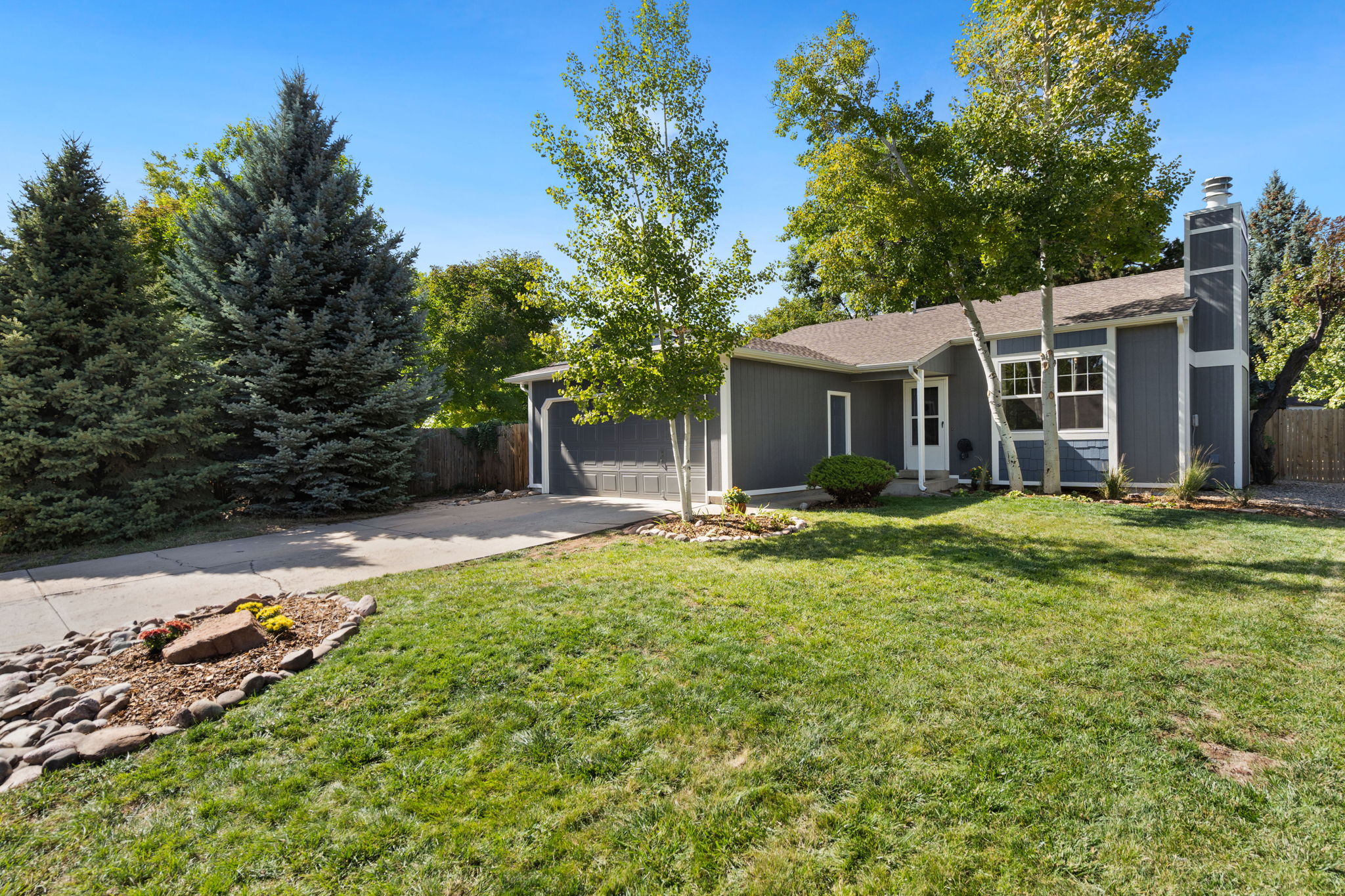 4419 Starflower Dr, Fort Collins, CO 80526 | Boxwood Photos
