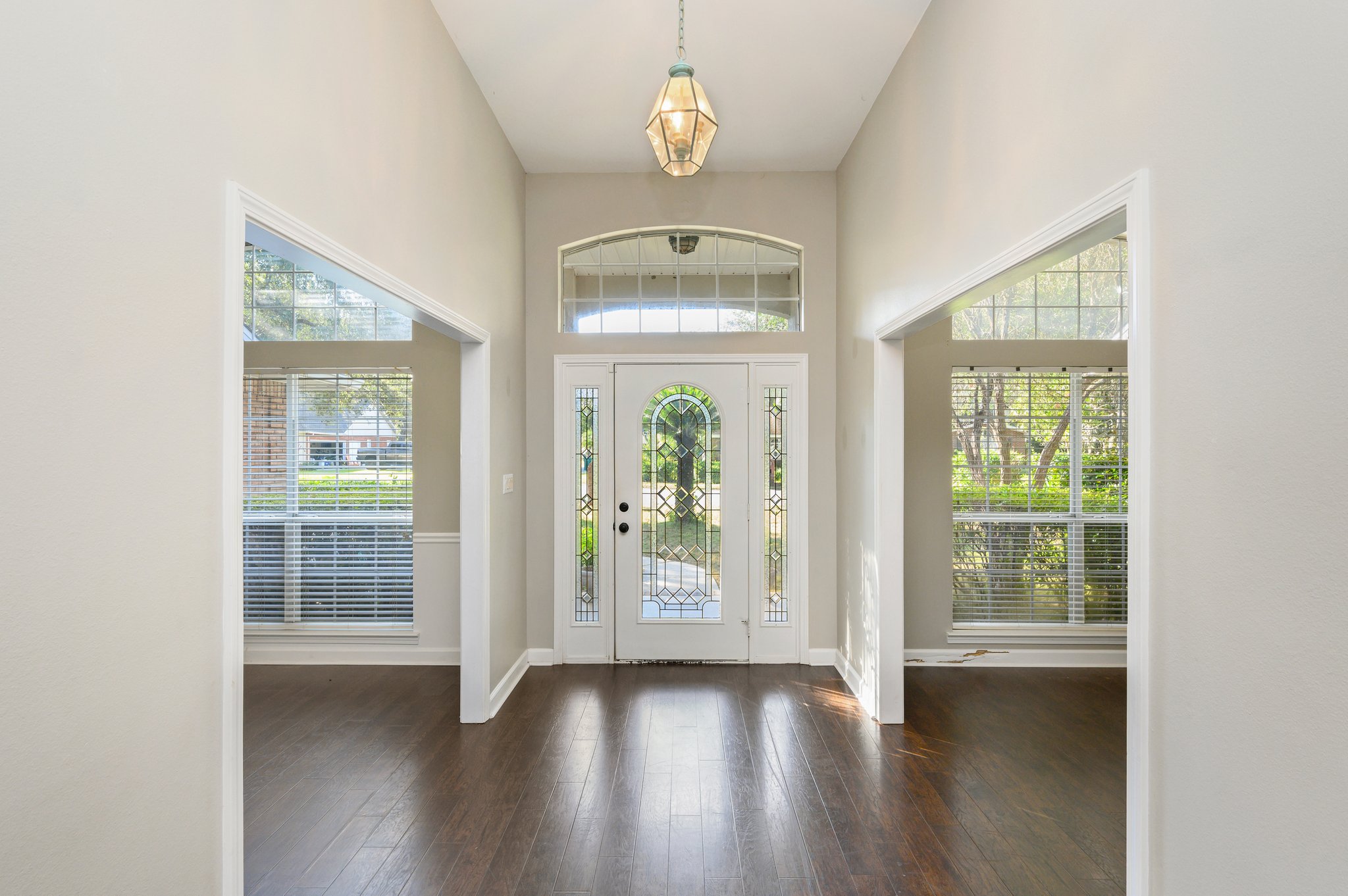 4421 Windlake Dr, Niceville, FL 32578 | J Beard Graphics