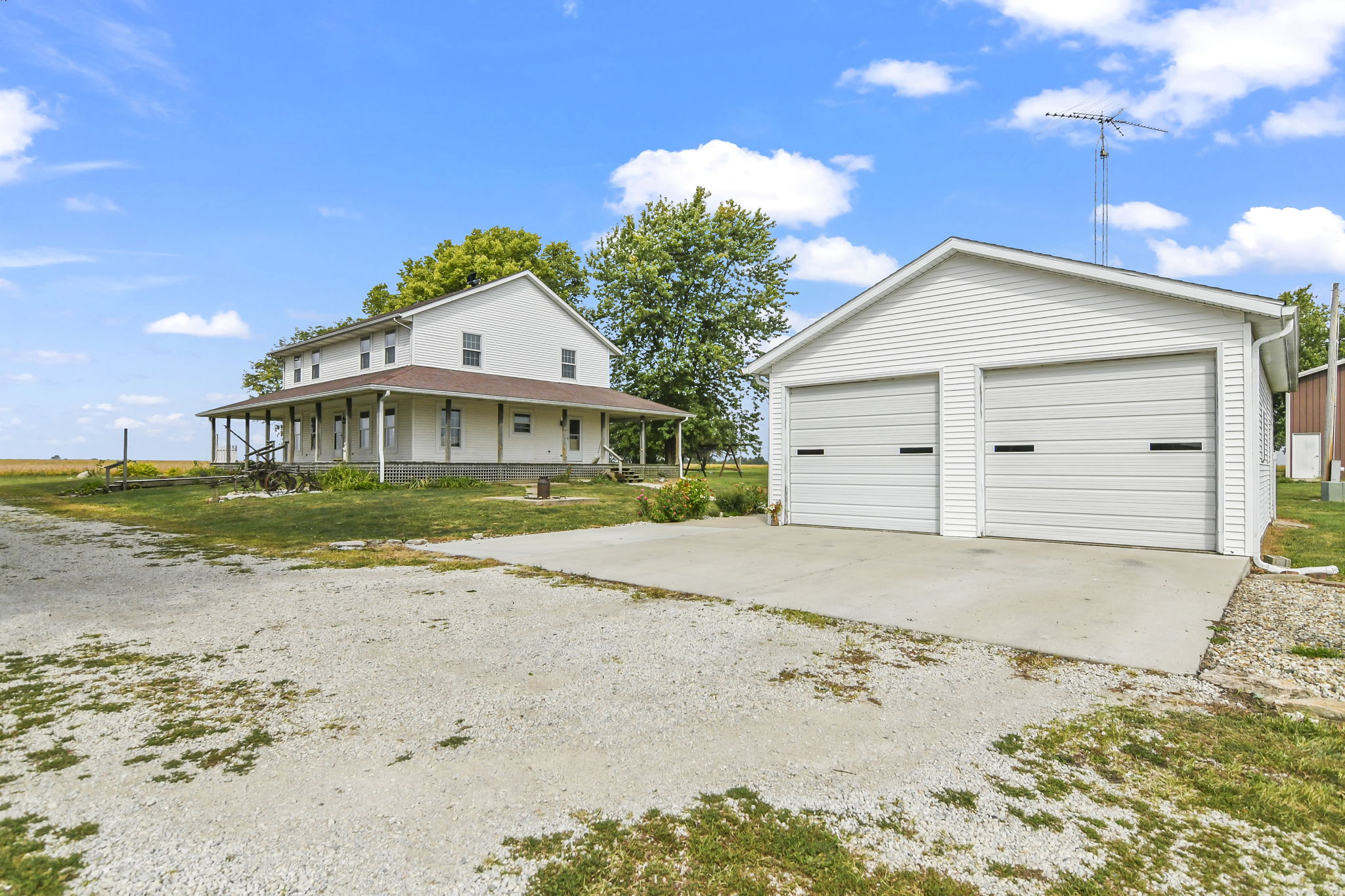 4464 Tolliver Rd, New Berlin, IL 62670 | Design Eyes Photography