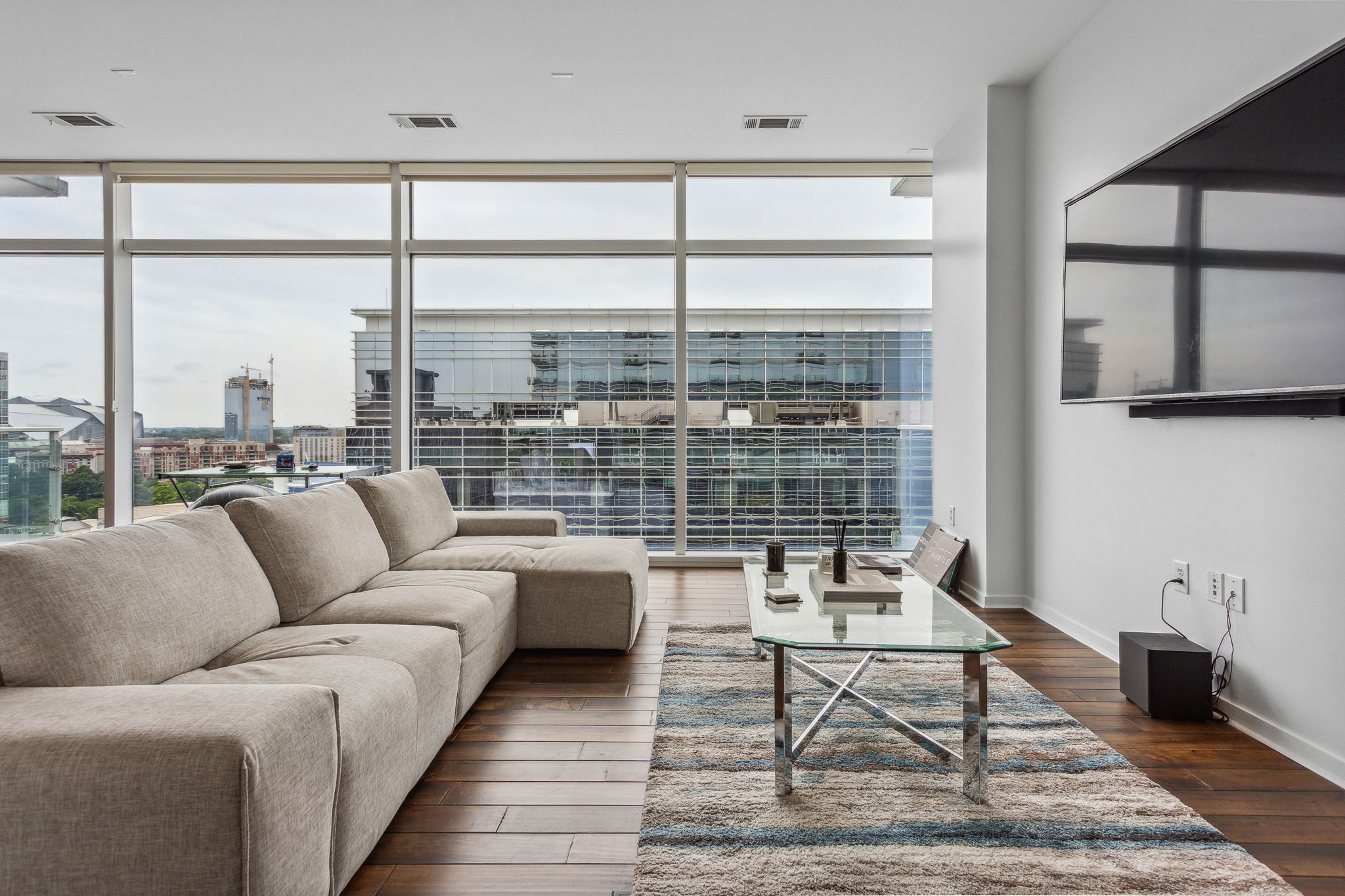 45 Ivan Allen Jr Blvd NW, Atlanta, GA 30308 | Visually Sold