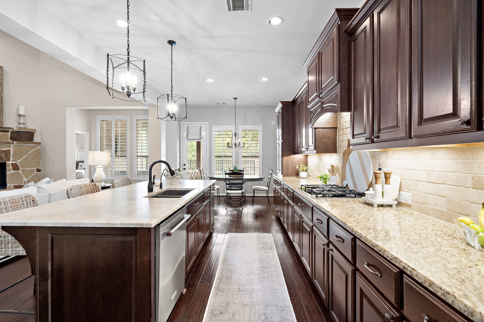 4511 Cedarfield Rd, Katy, TX 77494 | Strata Visuals