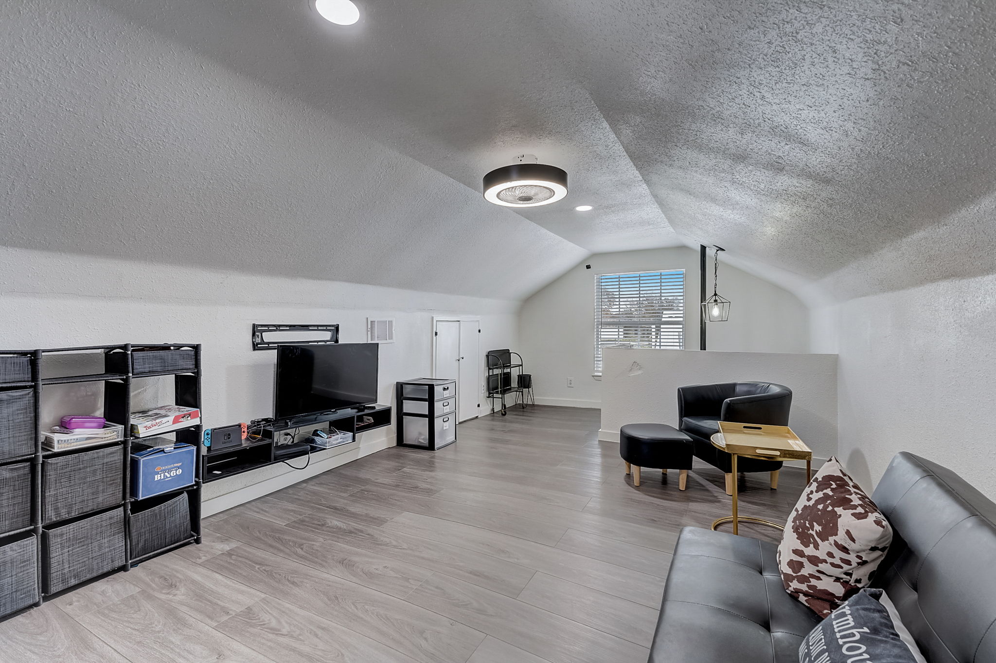 4632 Williams Rd, Benbrook, TX 76116 | Zillow Media Experts