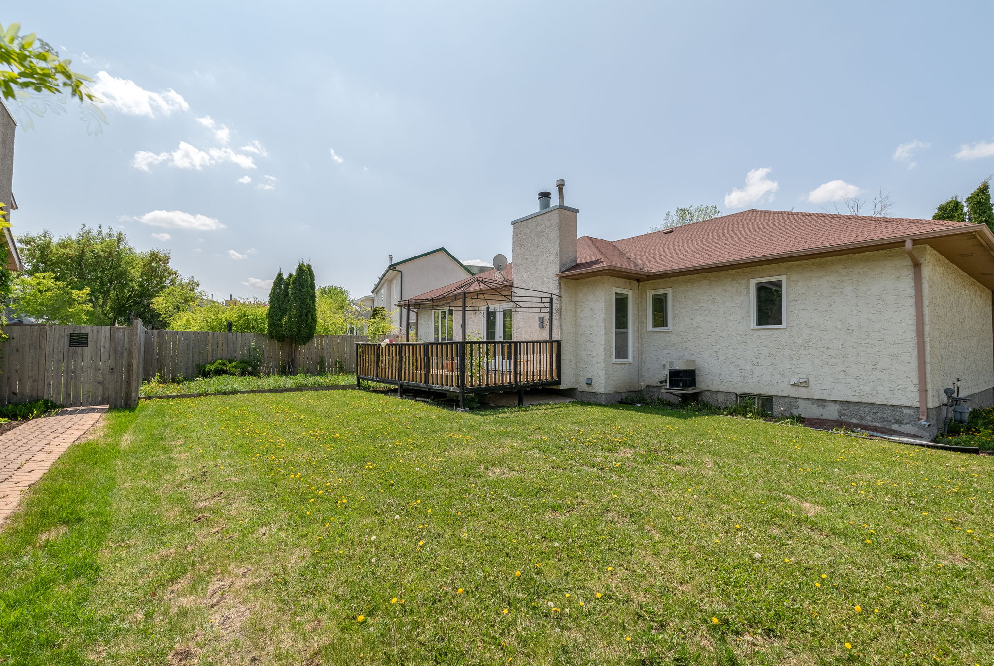 47 Willowood Rd, Winnipeg, MB R2P 2M3 | 360immerse Inc.