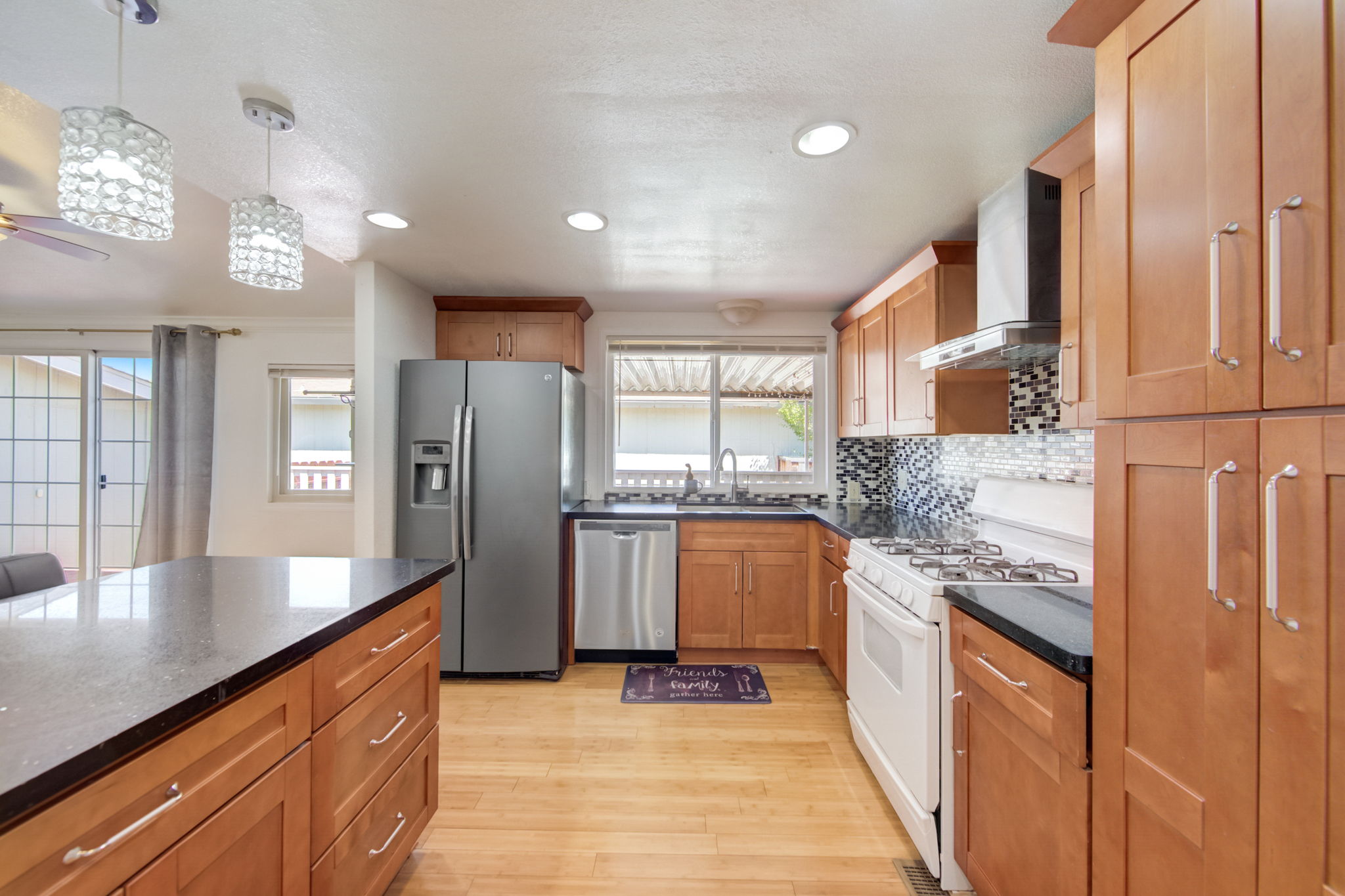 473 Chateau La Salle Dr 473, San Jose, CA 95111 | ShowingTime+ Listing Media Services