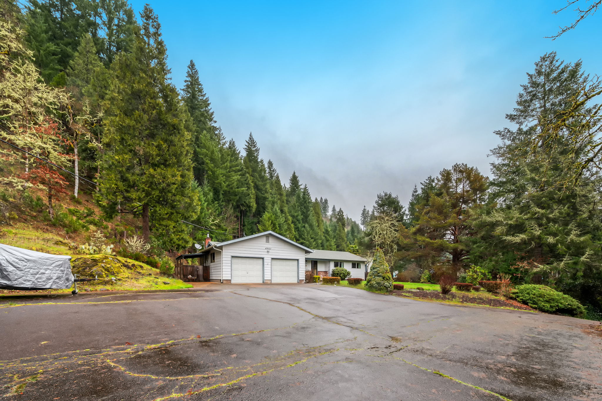 47437 W 2nd St, Oakridge, OR 97463 | Northwest Photography and Media