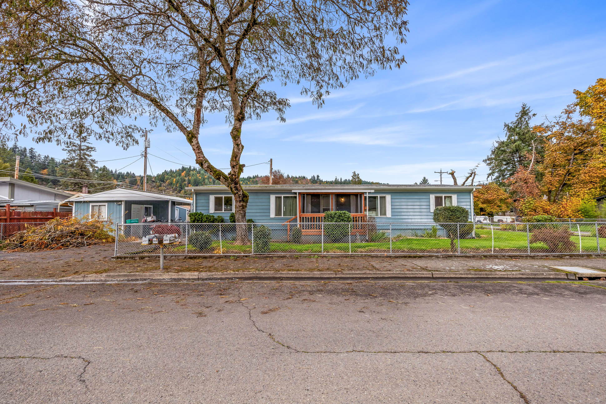 47477 School St, Oakridge, OR 97463 | Northwest Photography and Media