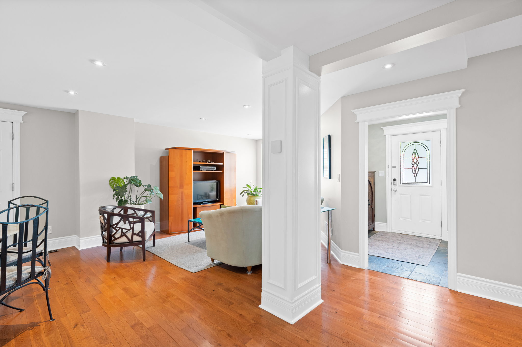 480 Thessaly Cir, Ottawa, ON K1H 5W5 | Inside Ottawa Media