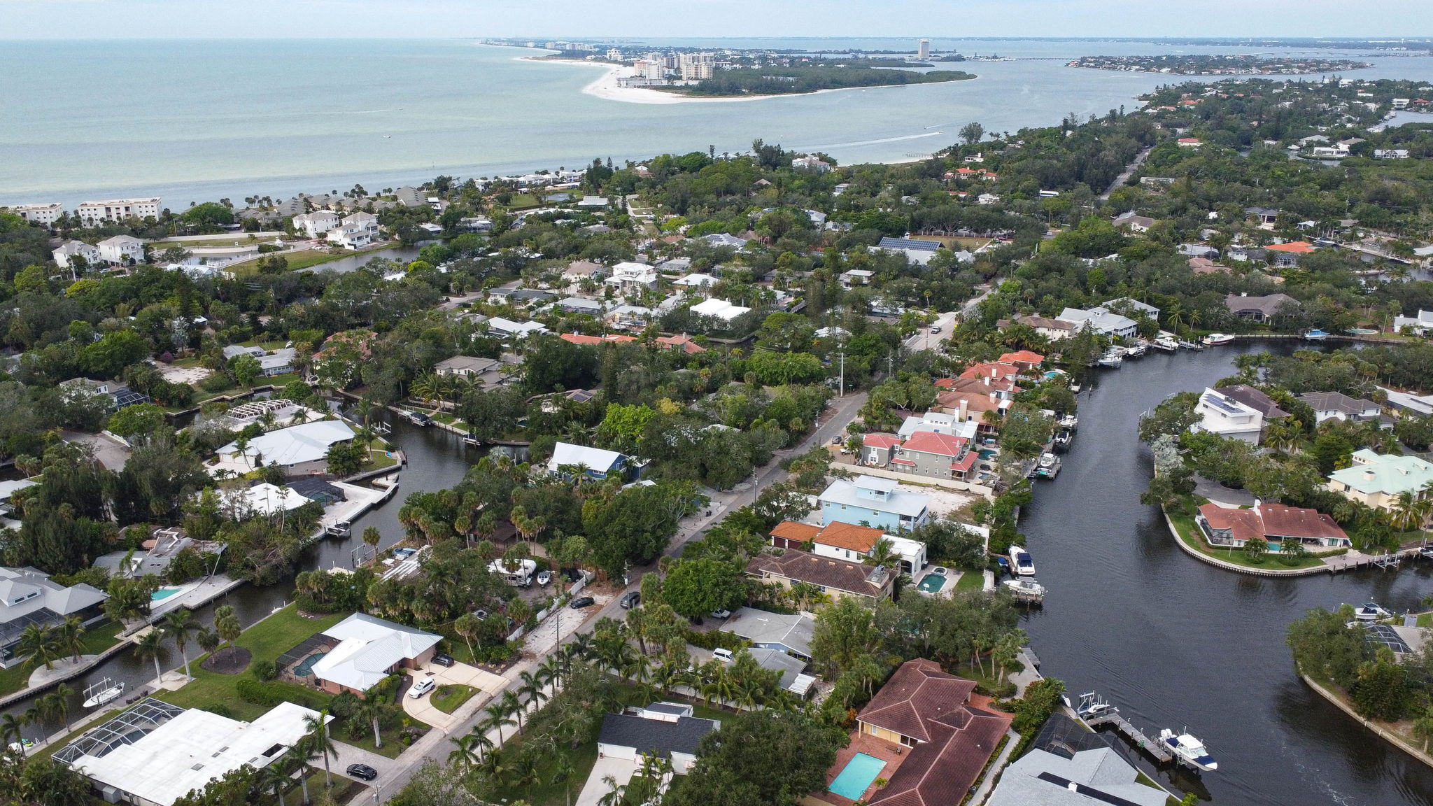 4837 Higel Ave, Siesta Key, FL 34242 | HDShowings Real Estate Photography