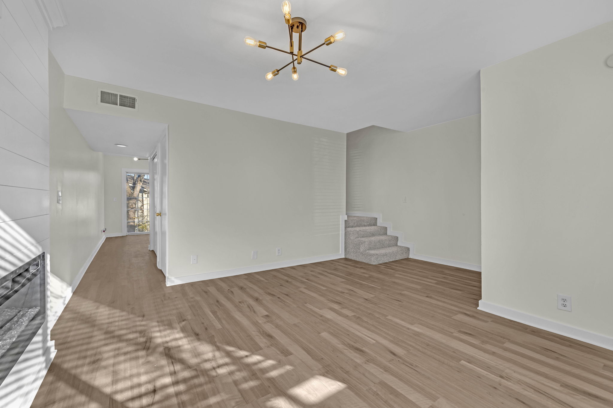 4958 Edmondson Pike J 48, Nashville, TN 37211 | 615 Media