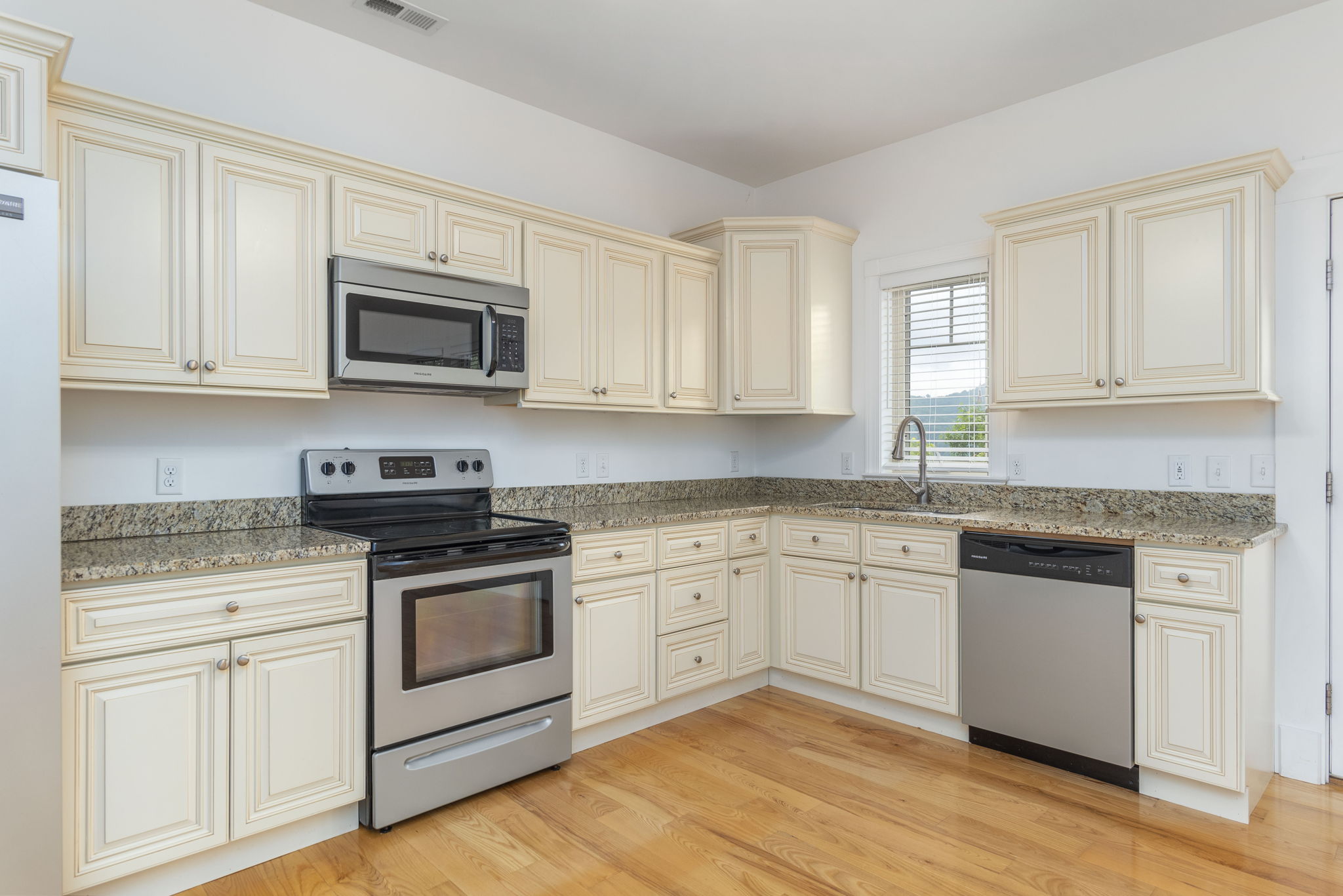 60 Hanuman Tr 5A, Clyde, NC 28721 | TCMPhotos