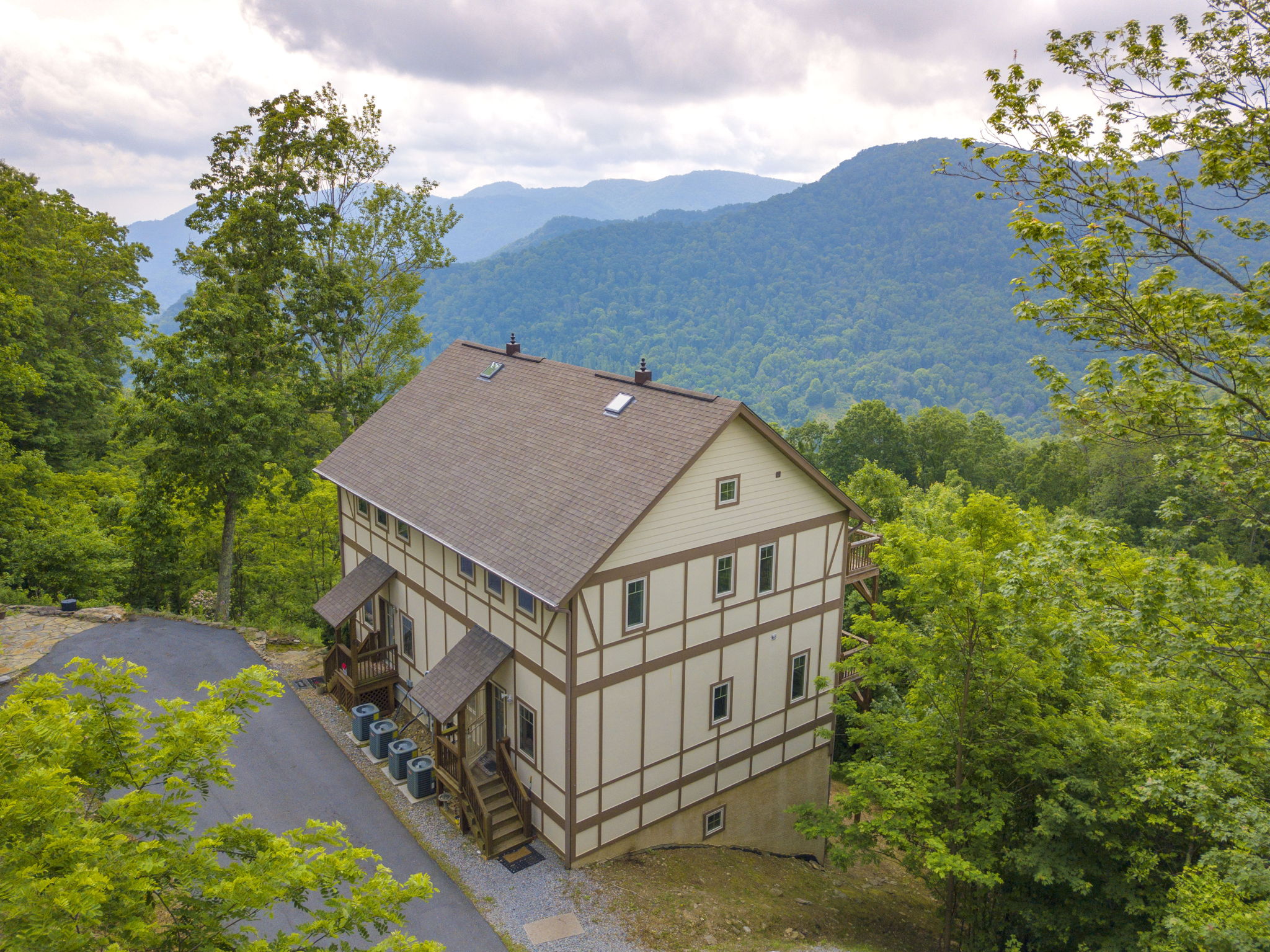 60 Hanuman Tr 5A, Clyde, NC 28721 | TCMPhotos