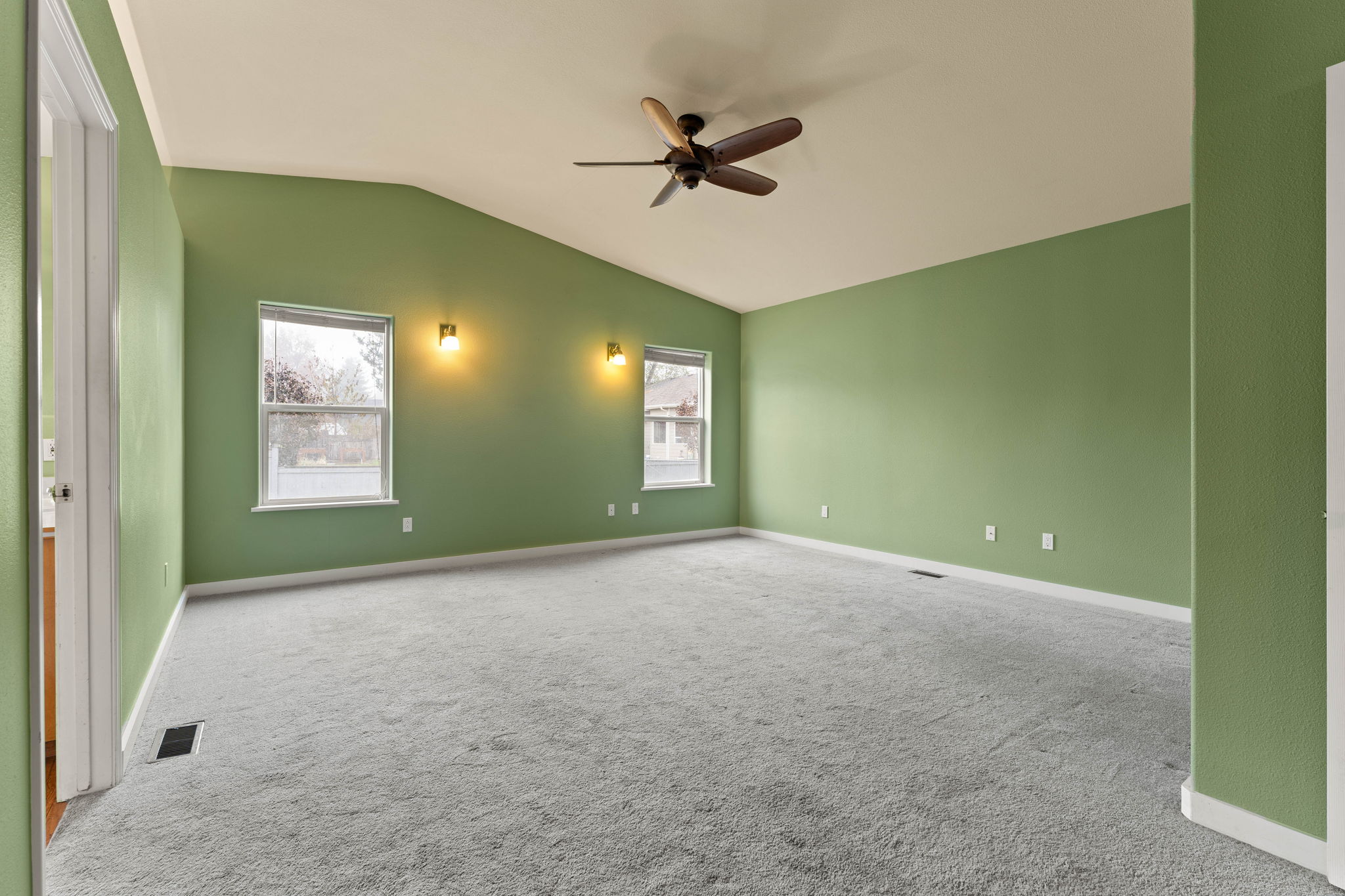 500 E Lacey Ave, Hayden, ID 83835 | Inside Spokane