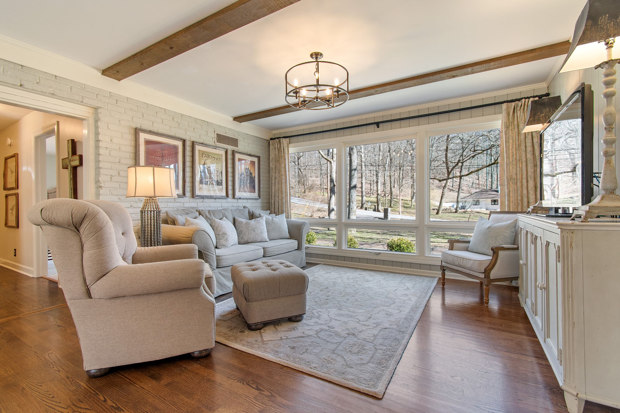 5045 Lakeview Dr, Nashville, TN 37220 | Home Pix Media