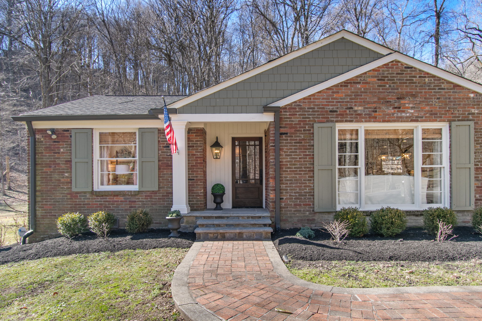 5045 Lakeview Dr, Nashville, TN 37220 | Home Pix Media