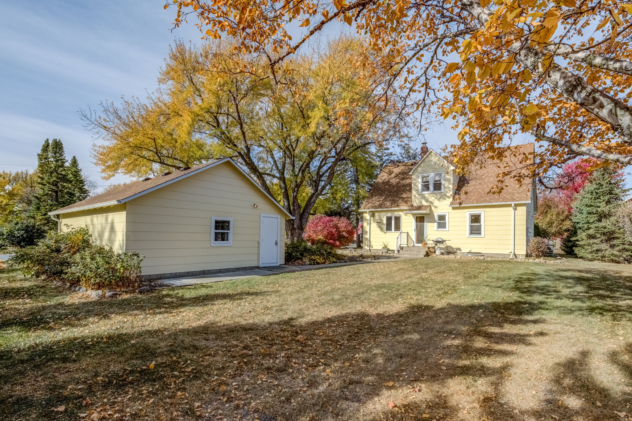 512 Westminster Ave SW, Watertown, MN 55388 | Archi-Pix