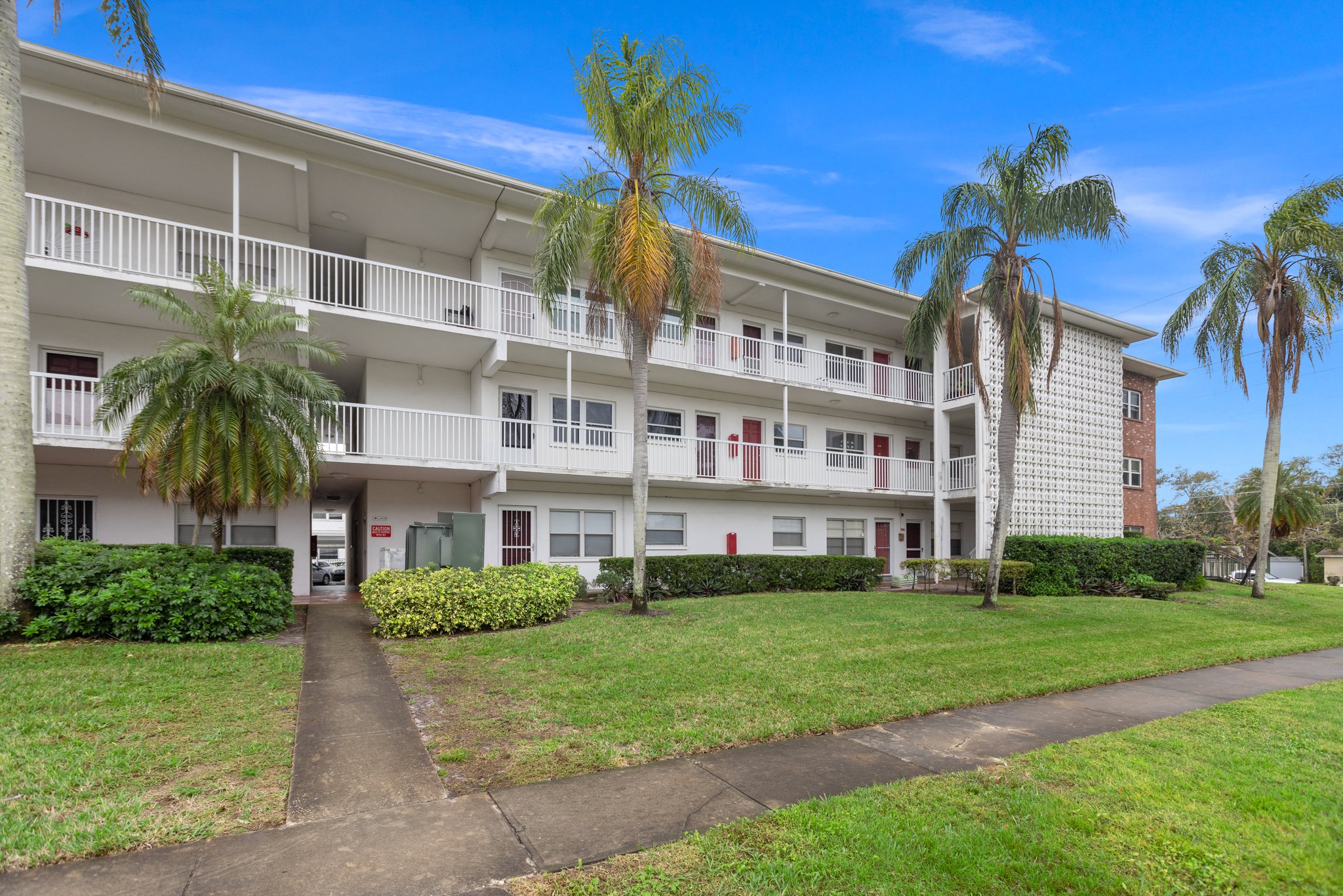 5150 10th Ave N, St. Petersburg, FL 33710 | Huvr Imaging