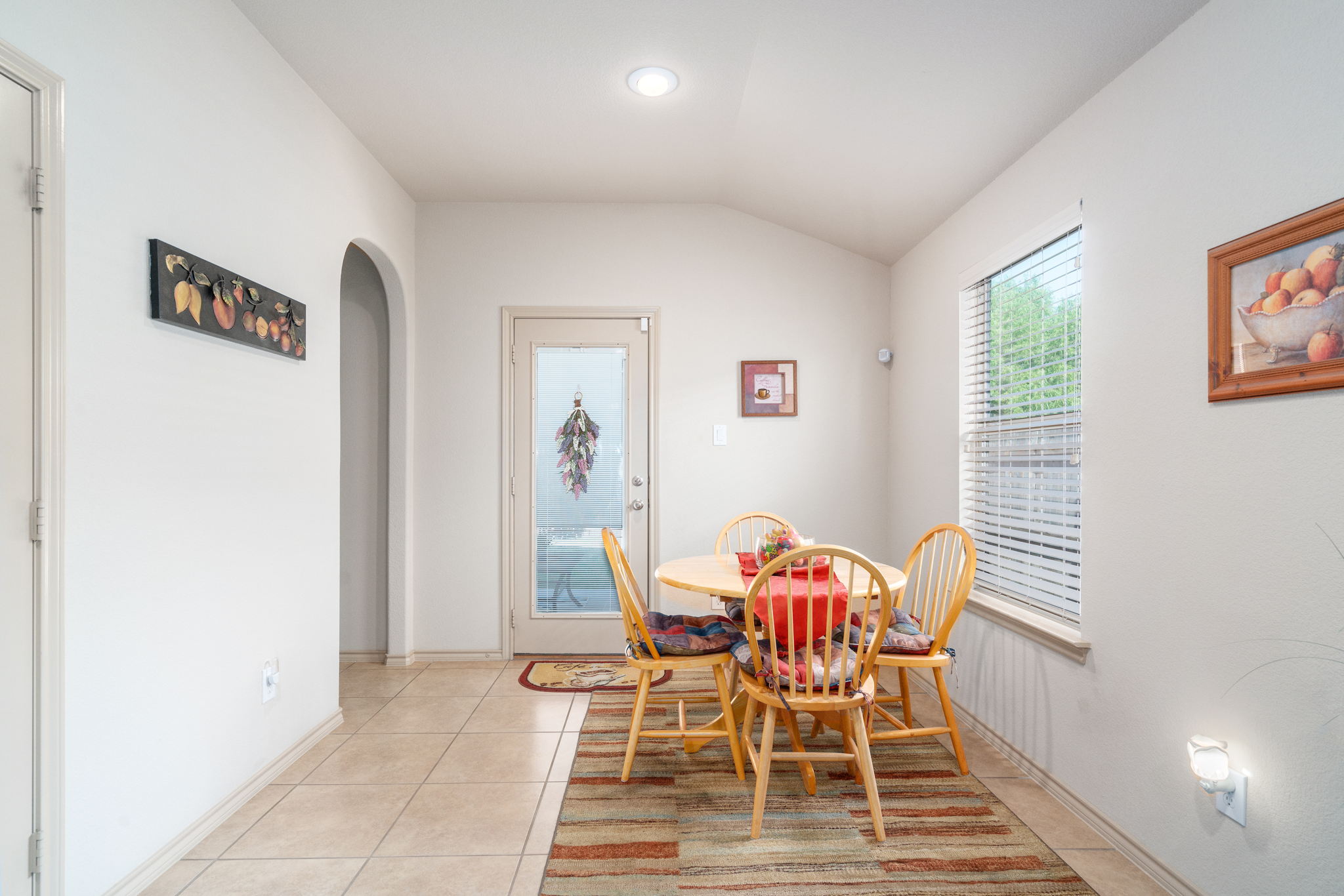 5165 Britton Ridge Ln, Fort Worth, TX 76179