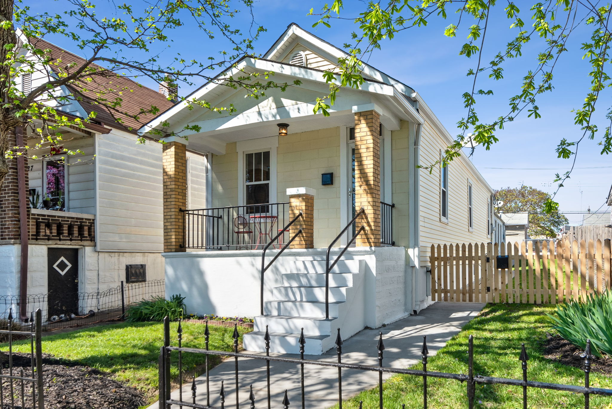 5225 Pattison Ave, St. Louis, MO 63110 | Archi-Pix