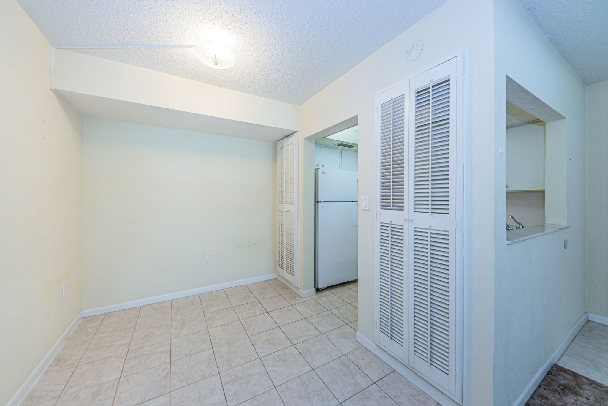 5242 Opal Ln Unit 101, Port Richey, FL 34652 | YourDigitalPro, Inc