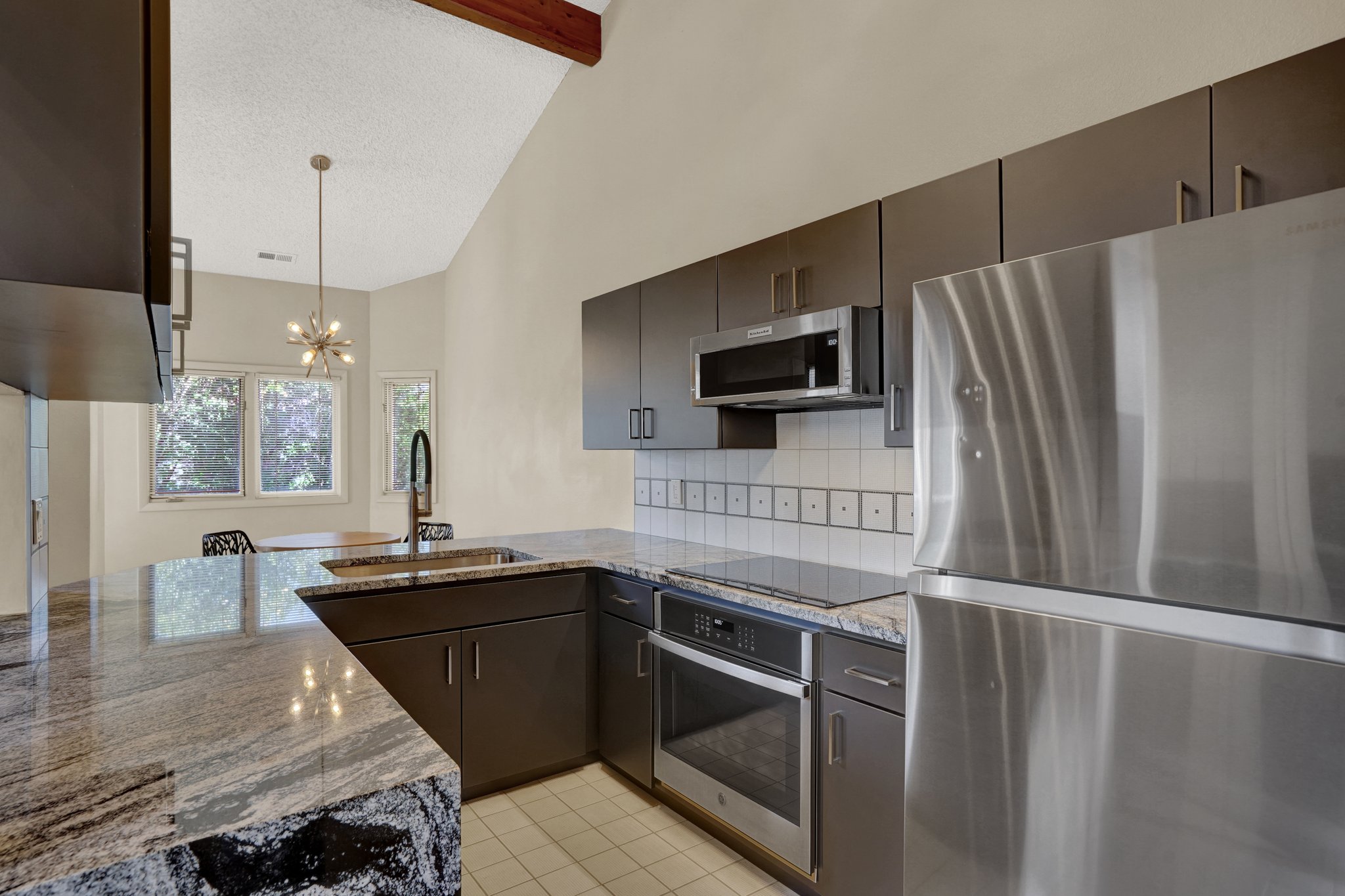 528 Observatory Dr, Colorado Springs, CO 80904 | PixVid