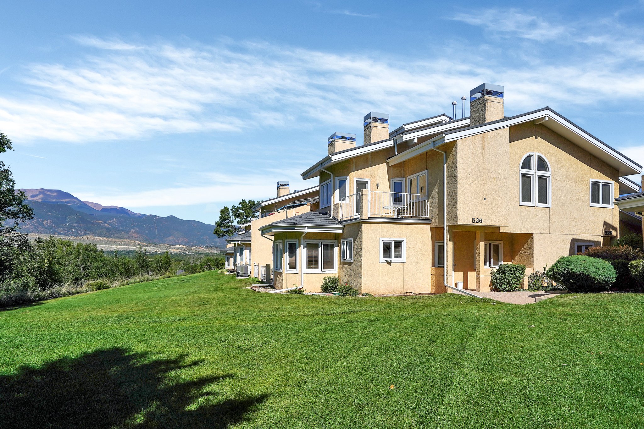 528 Observatory Dr, Colorado Springs, CO 80904 | PixVid
