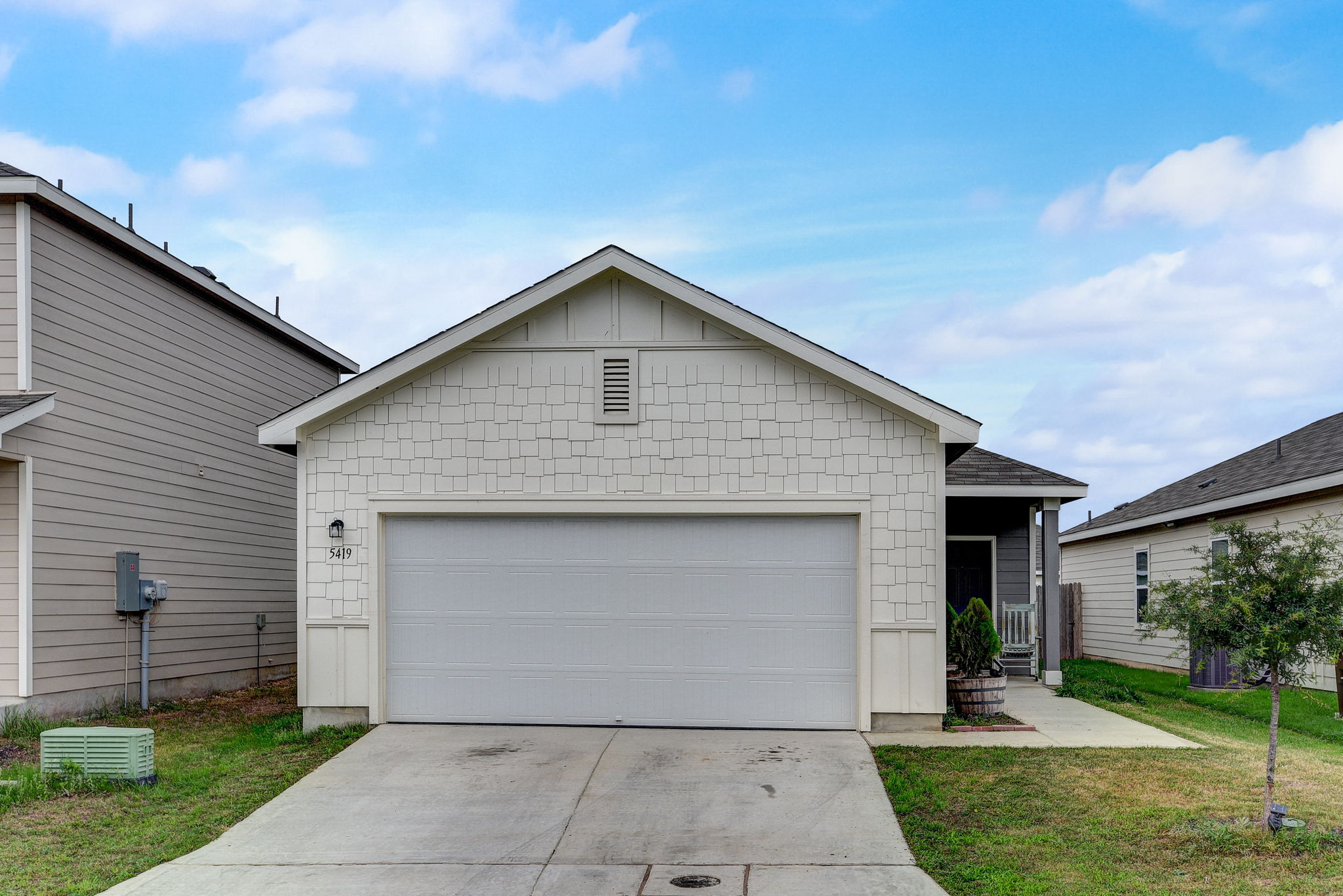5419 RUE GIRARD CONVERSE TX 78109 | Zillow Media Experts