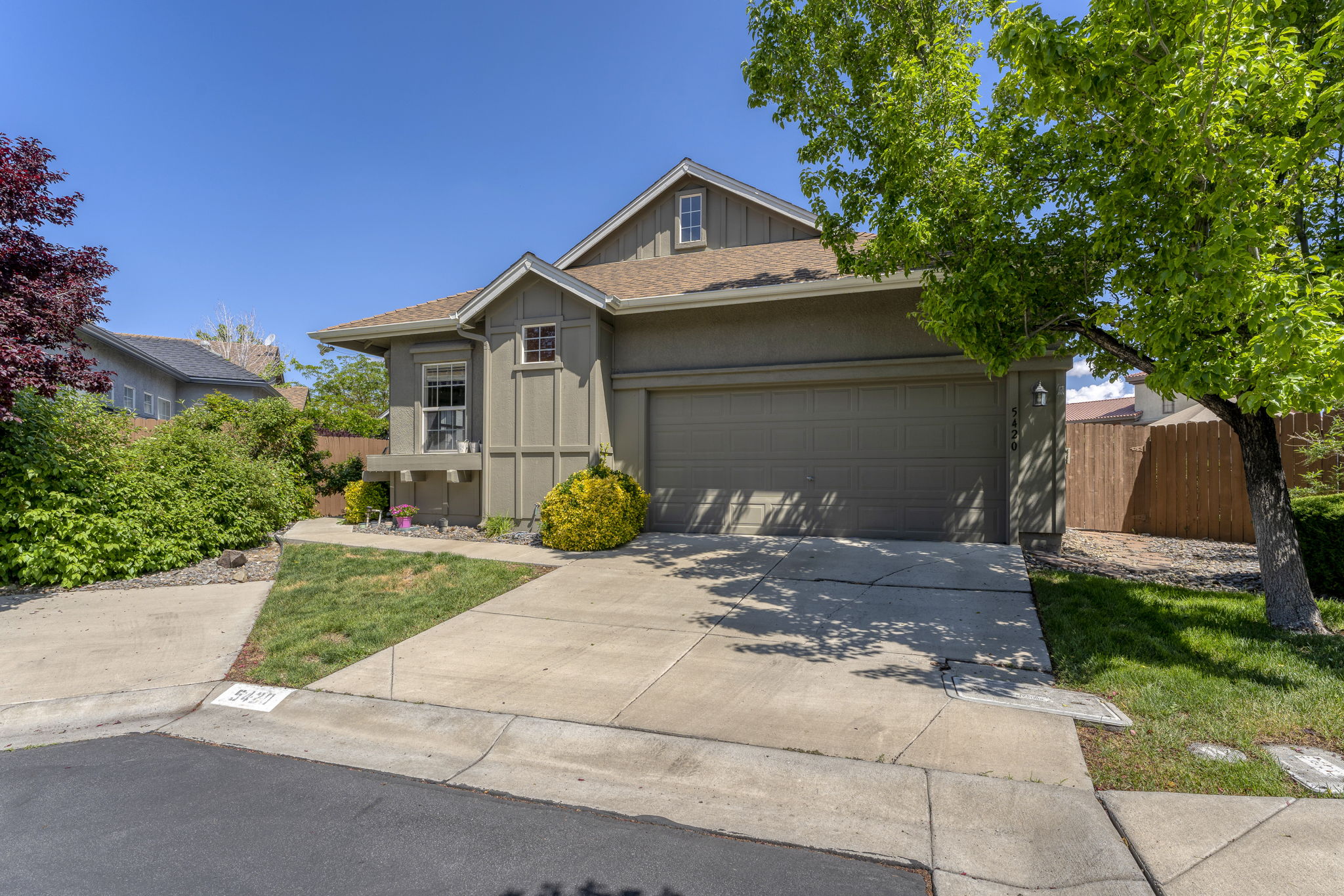 5420 Village Meadows Dr, Sparks, NV 89436 | Ali Rivera Photography
