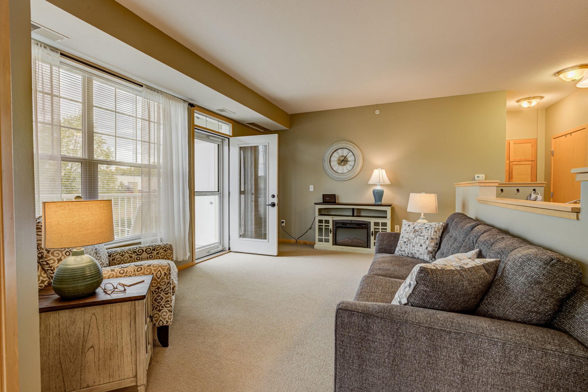 5445 Boone Ave N #114, New Hope, MN 55428 | Archi-Pix