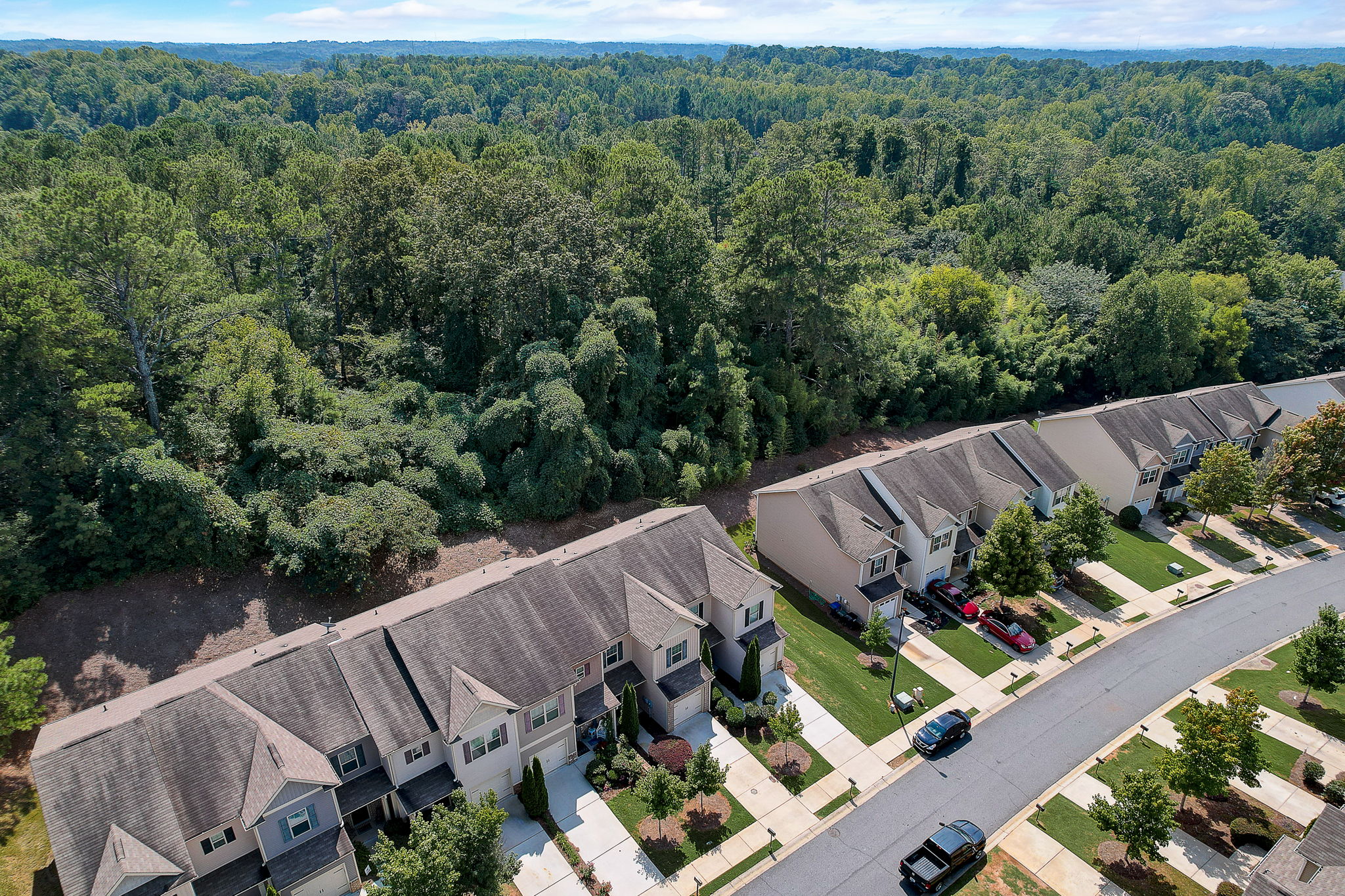 546 Oakside Pl, Acworth, GA 30102 | ShowingTime+ Listing Media Services
