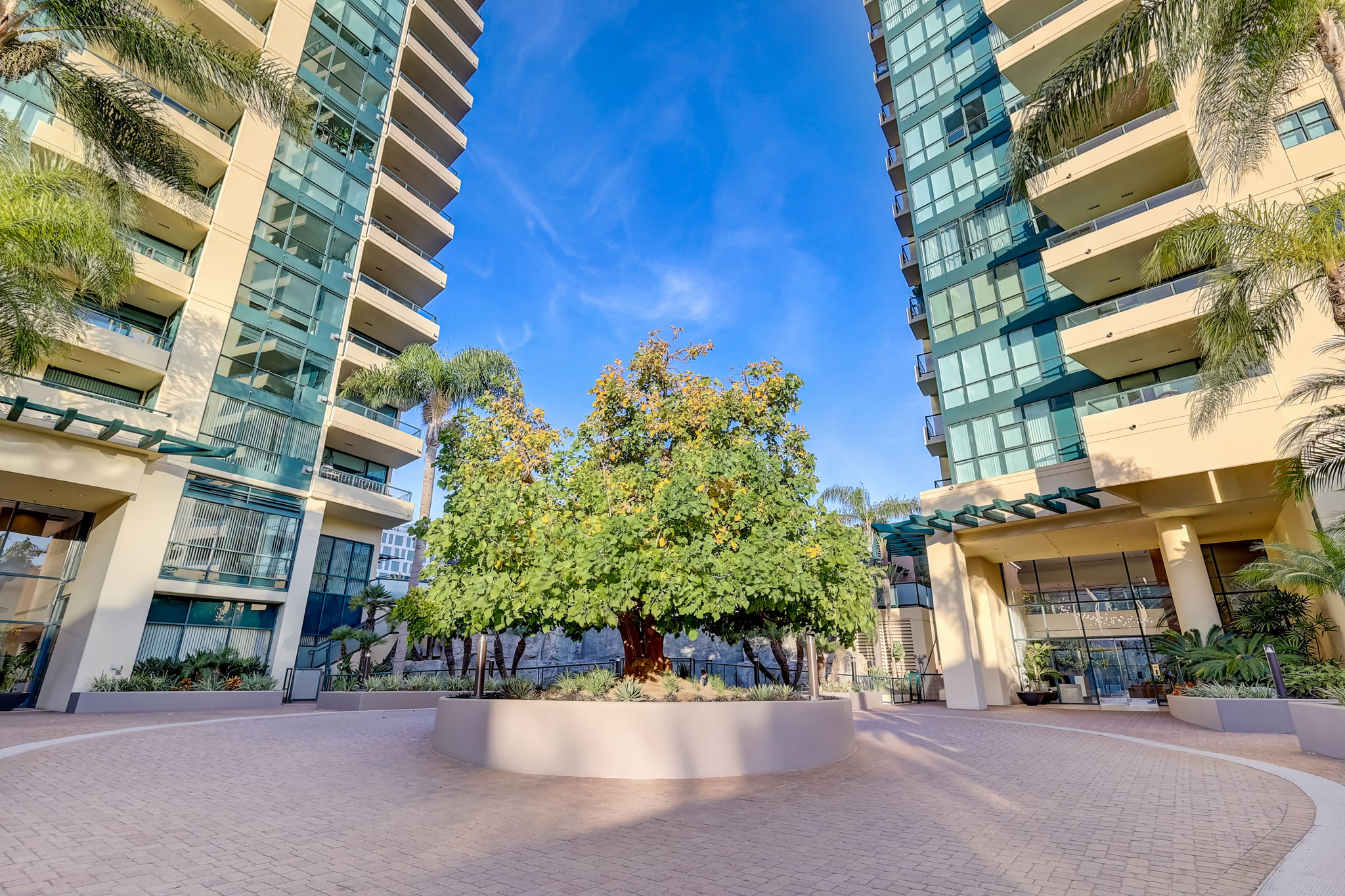 555 Front St 1104, San Diego, CA 92101 | ShowingTime+ Listing Media ...