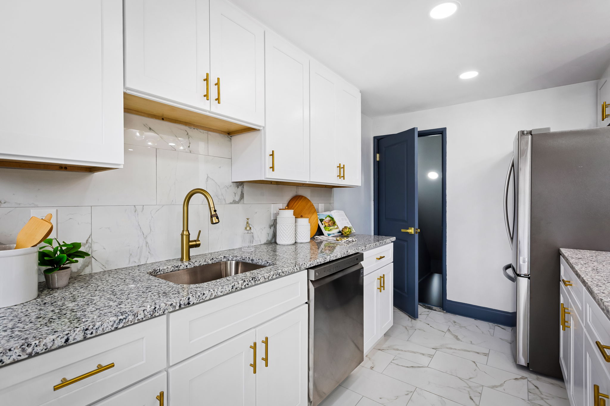 5566 Cedonia Ave, Baltimore, MD 21206 | Atlas Photography
