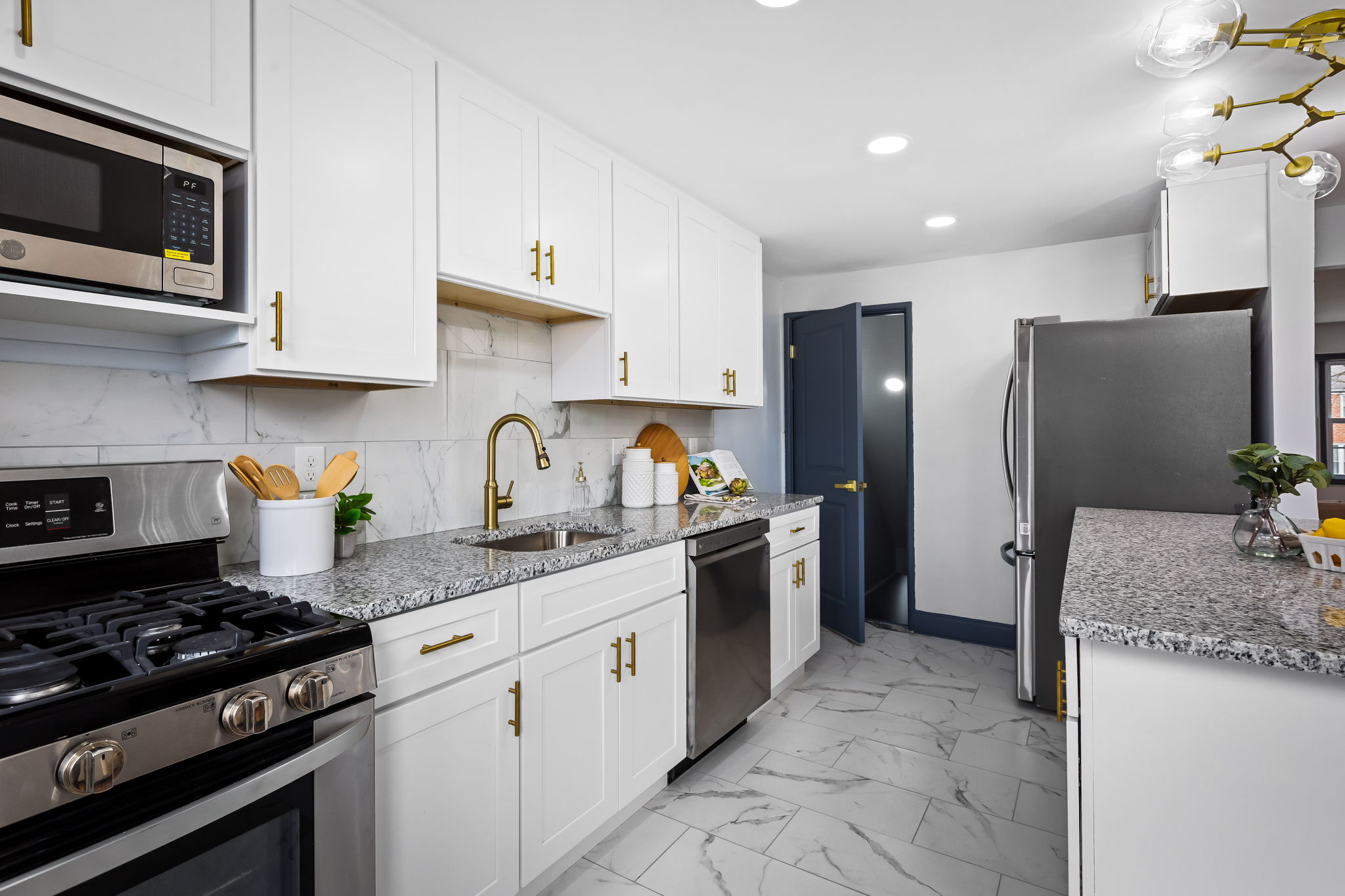 5566 Cedonia Ave, Baltimore, MD 21206 | Atlas Photography