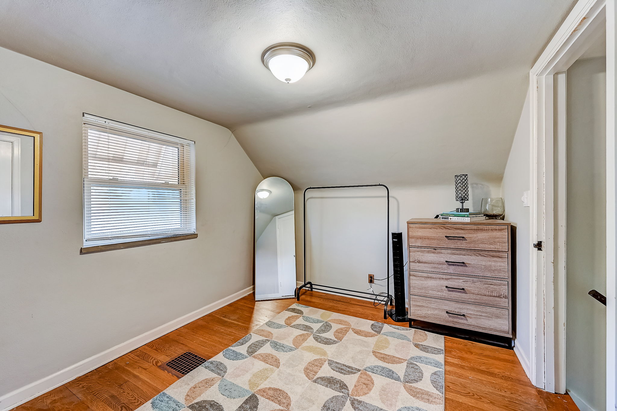 557 Shadowlawn Ave, Dayton, OH 45419 | Zillow Media Experts