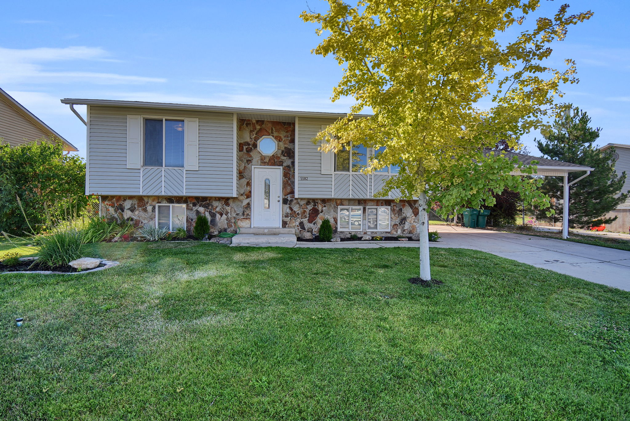 5582 3925 W St, Roy, UT 84067 | 360 Tour Designs Salt Lake