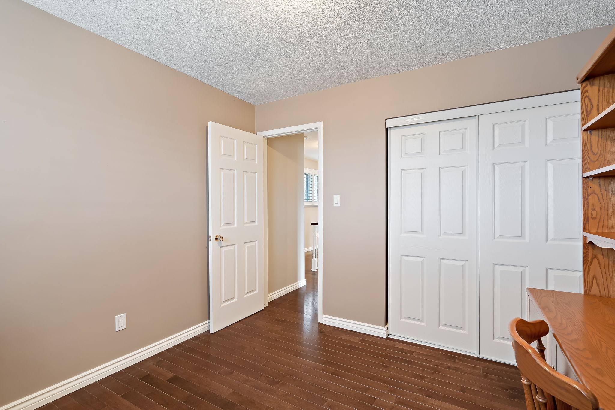 56 Meadow Dr, Orangeville, ON L9W 4C6 | JT Home Tours