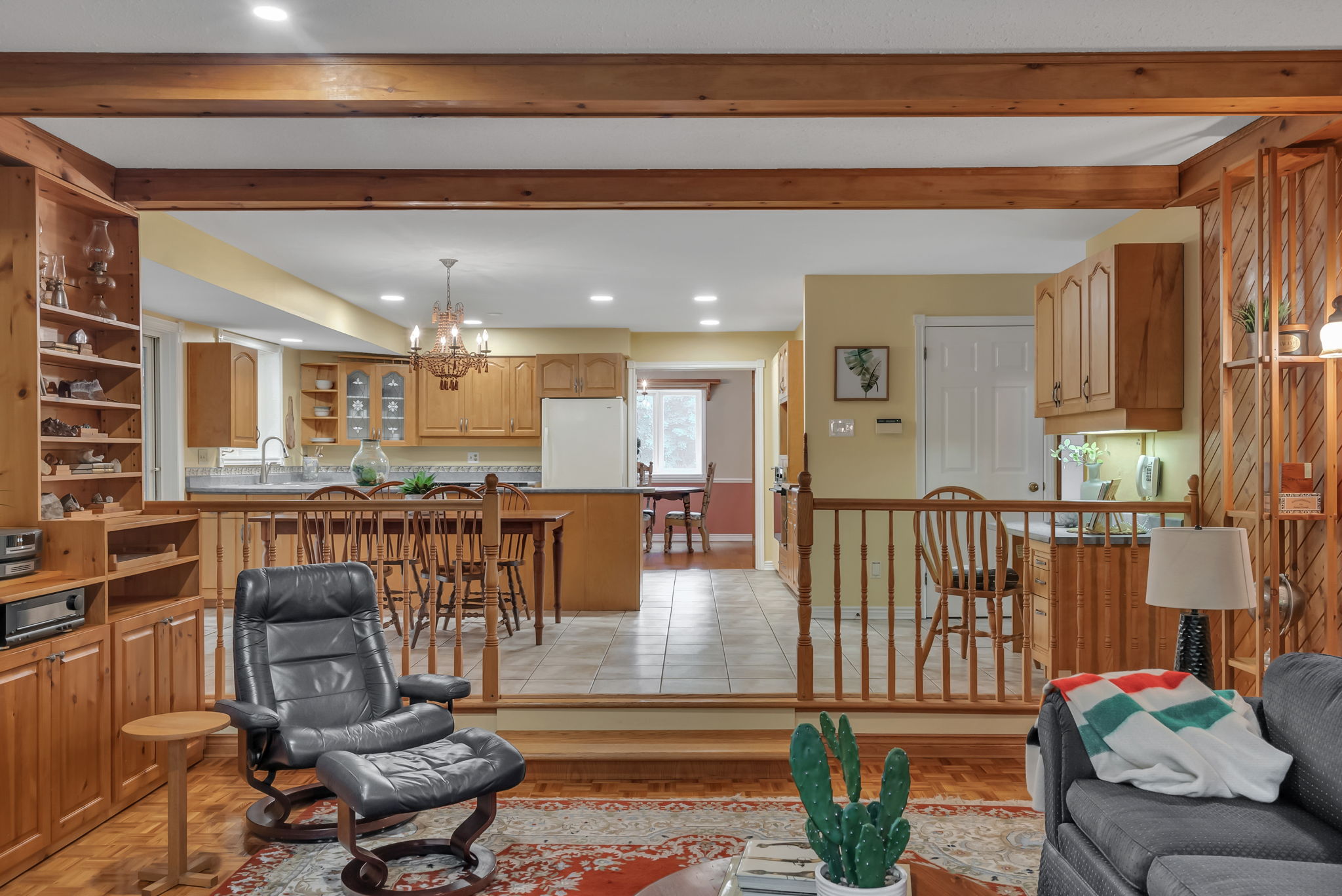 5611 Watterson St Manotick | InsideOut Media