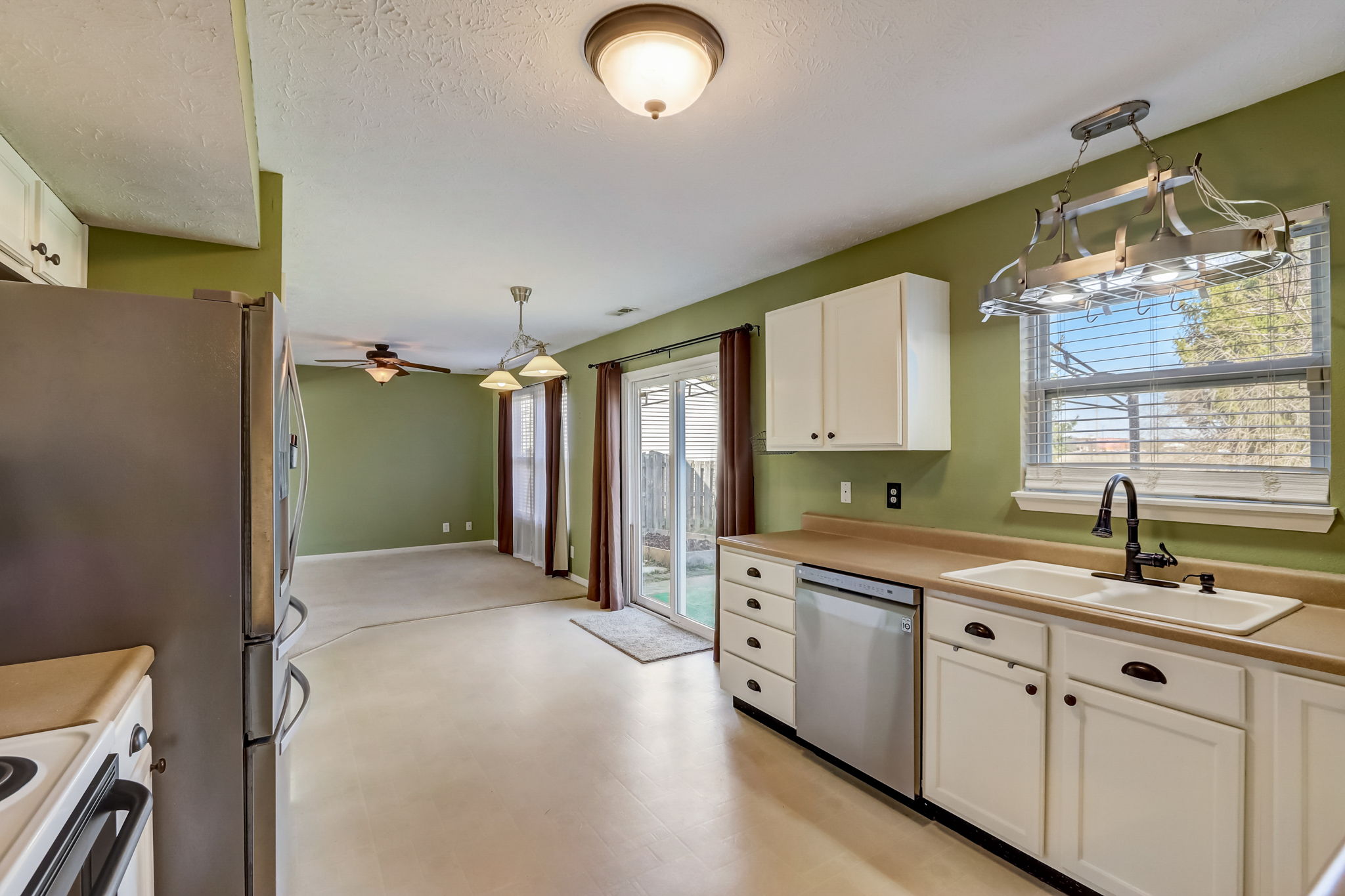 5666 N Bluegrass Cir, Lafayette, IN 47905 | Zillow Media Experts