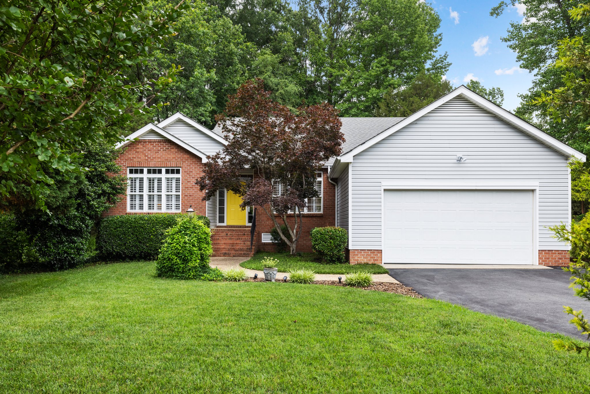 5707 Promontory Pl, Midlothian, VA 23112 | Tour VA Homes