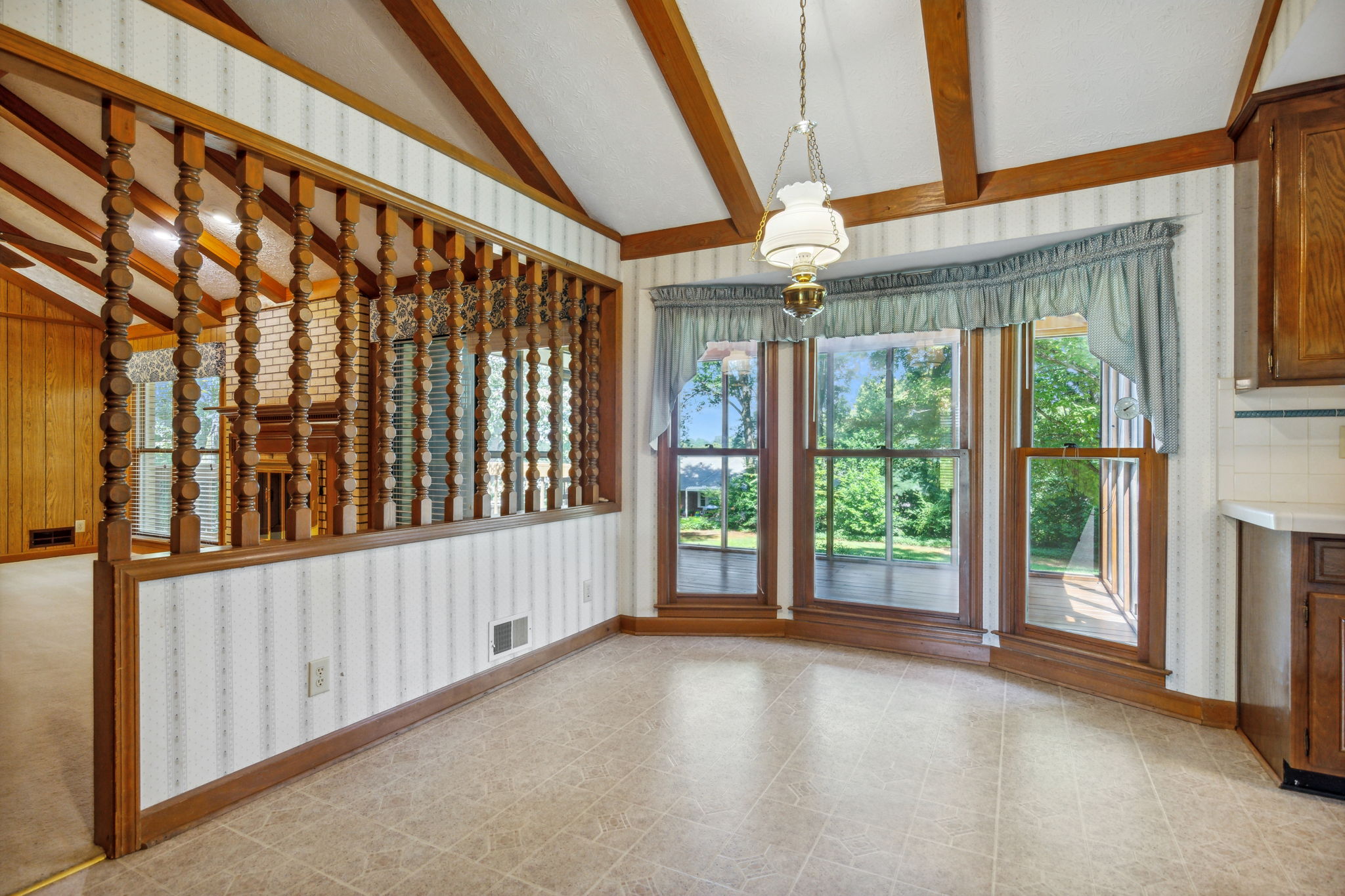 580 Rounsaville Rd, Roswell, GA 30076-1022, Fulton County | Local ...