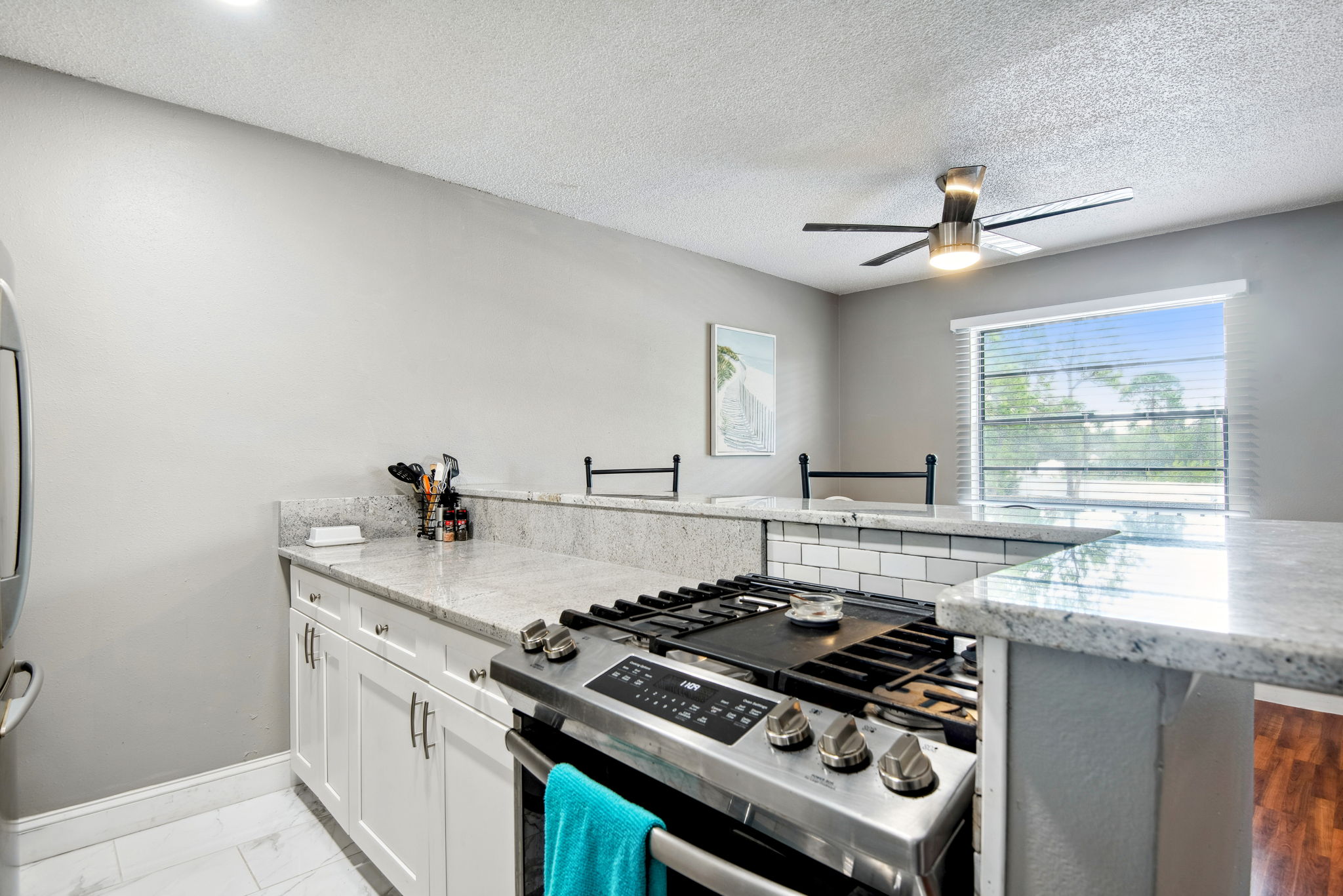 5925 Terrace Park Dr N 203, St. Petersburg, FL 33709 | HDShowings Real ...