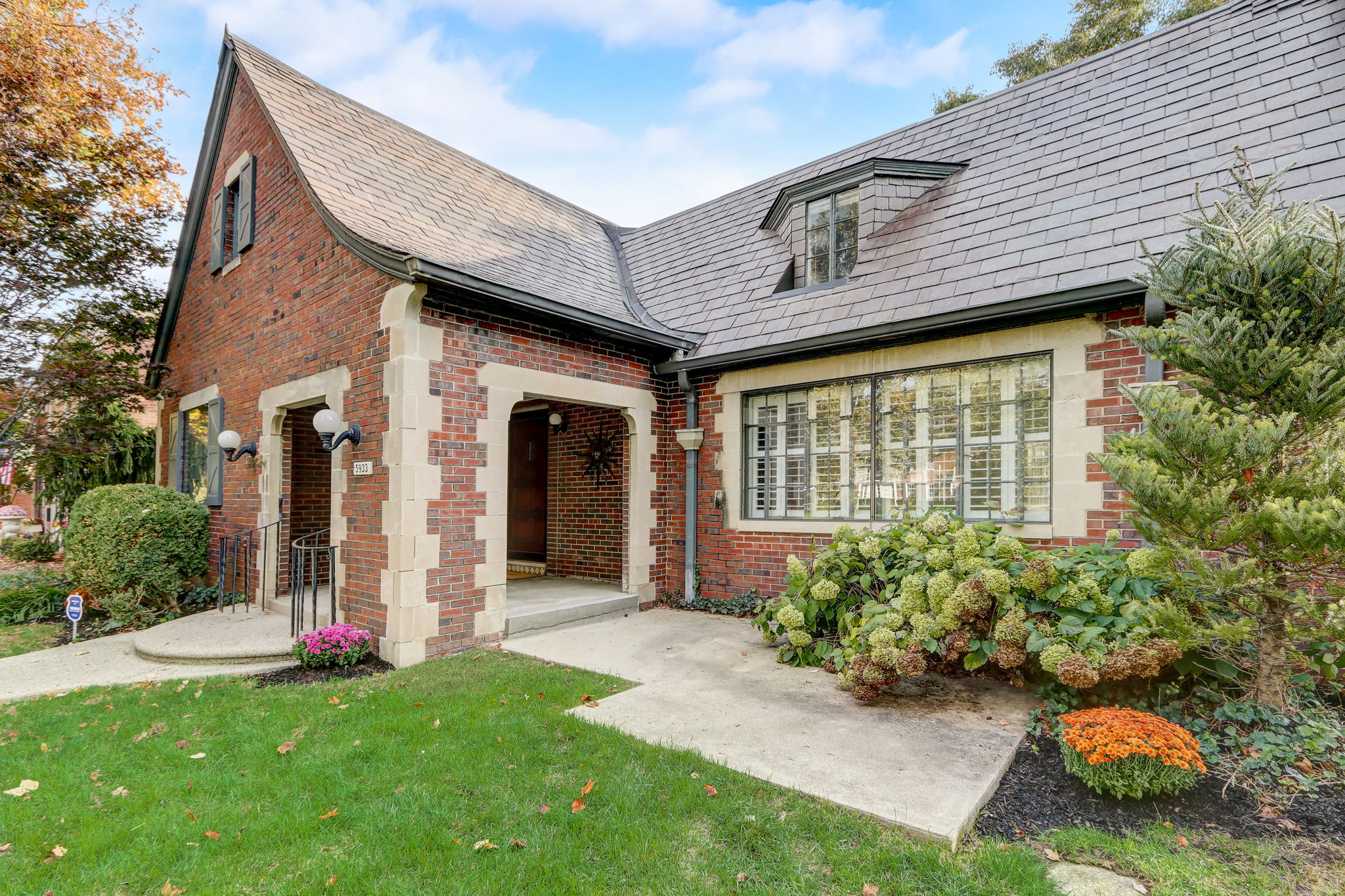 5933 N Washington Blvd, Indianapolis, IN 46220 | Zillow Media Experts