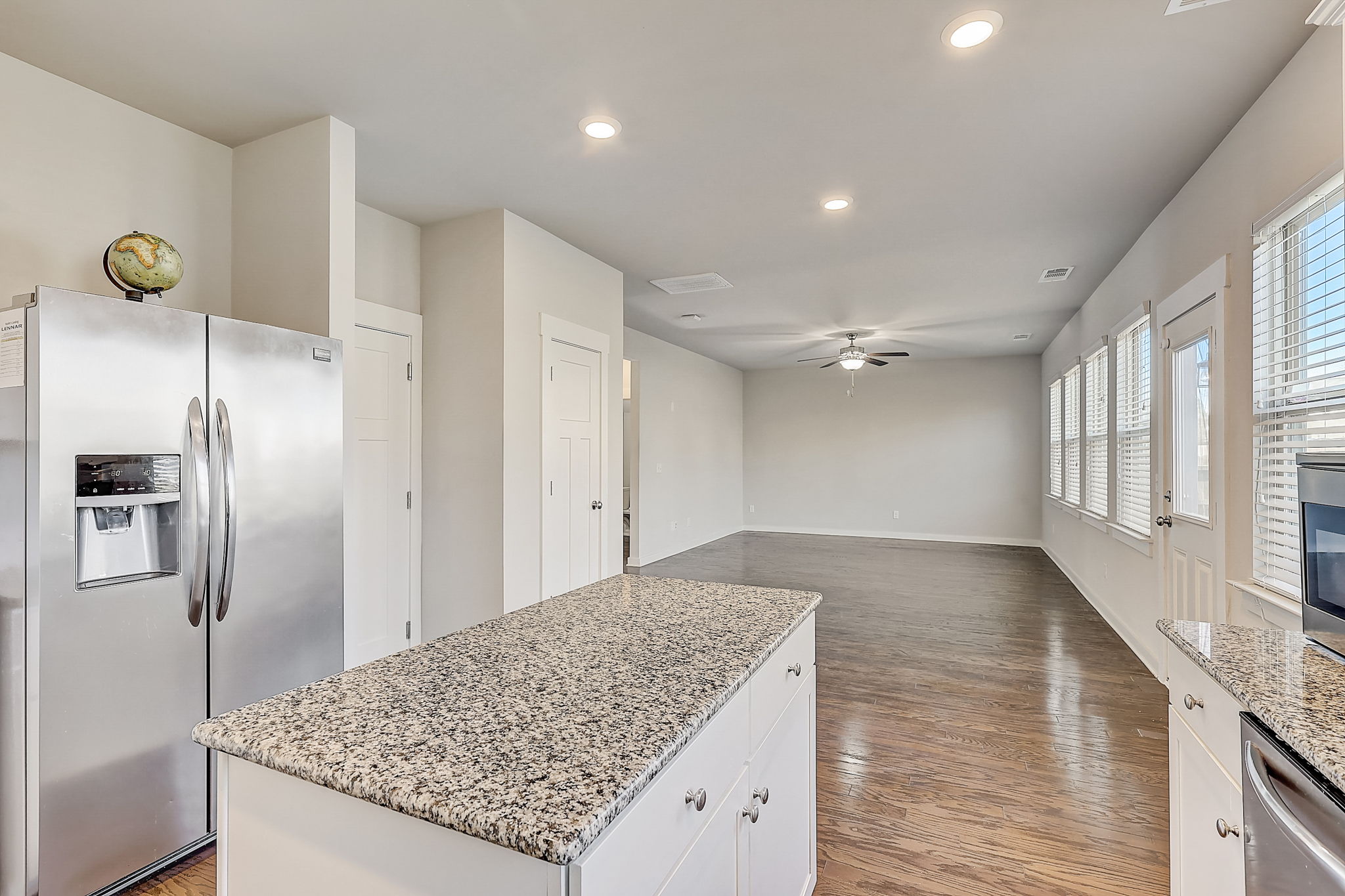 6006 Sentinel Dr, Spring Hill, TN 37174 | ShowingTime+ Listing Media ...