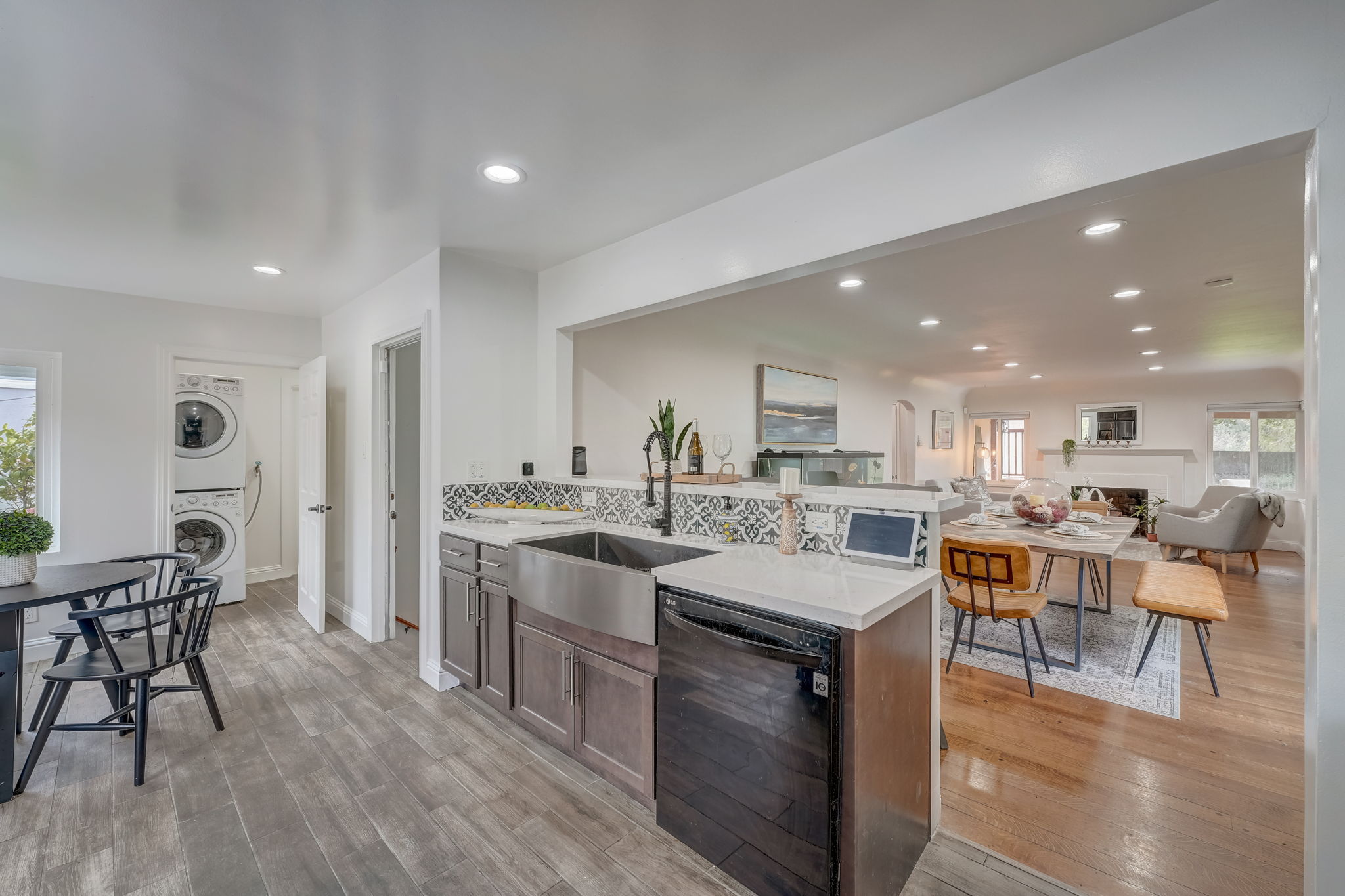 6101 Hillmont Dr, Oakland, CA 94605 | ShowingTime+ Listing Media Services
