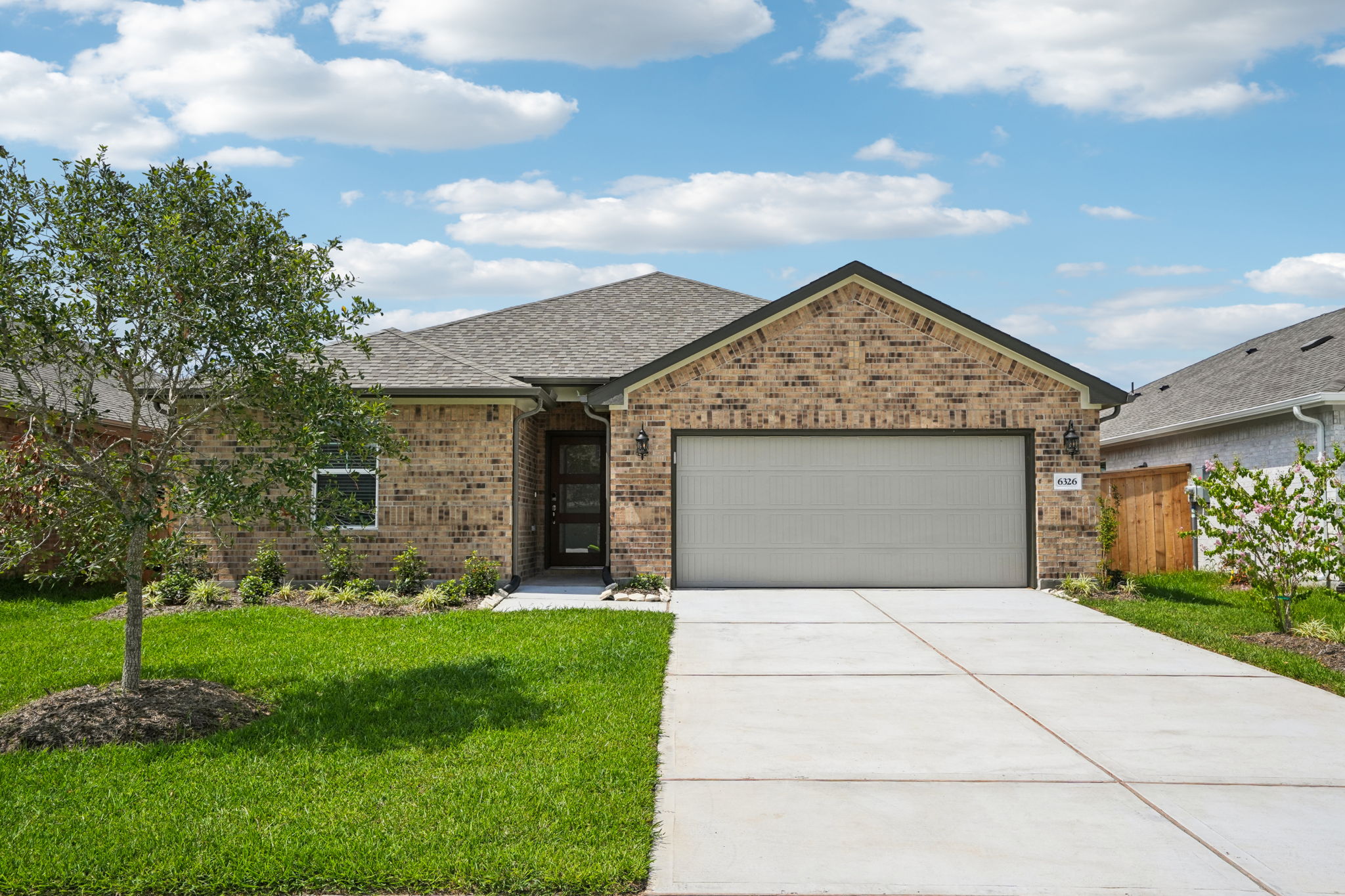 6326 Buffalo Bnd Ln, Booth, TX 77469 | Zillow Media Experts