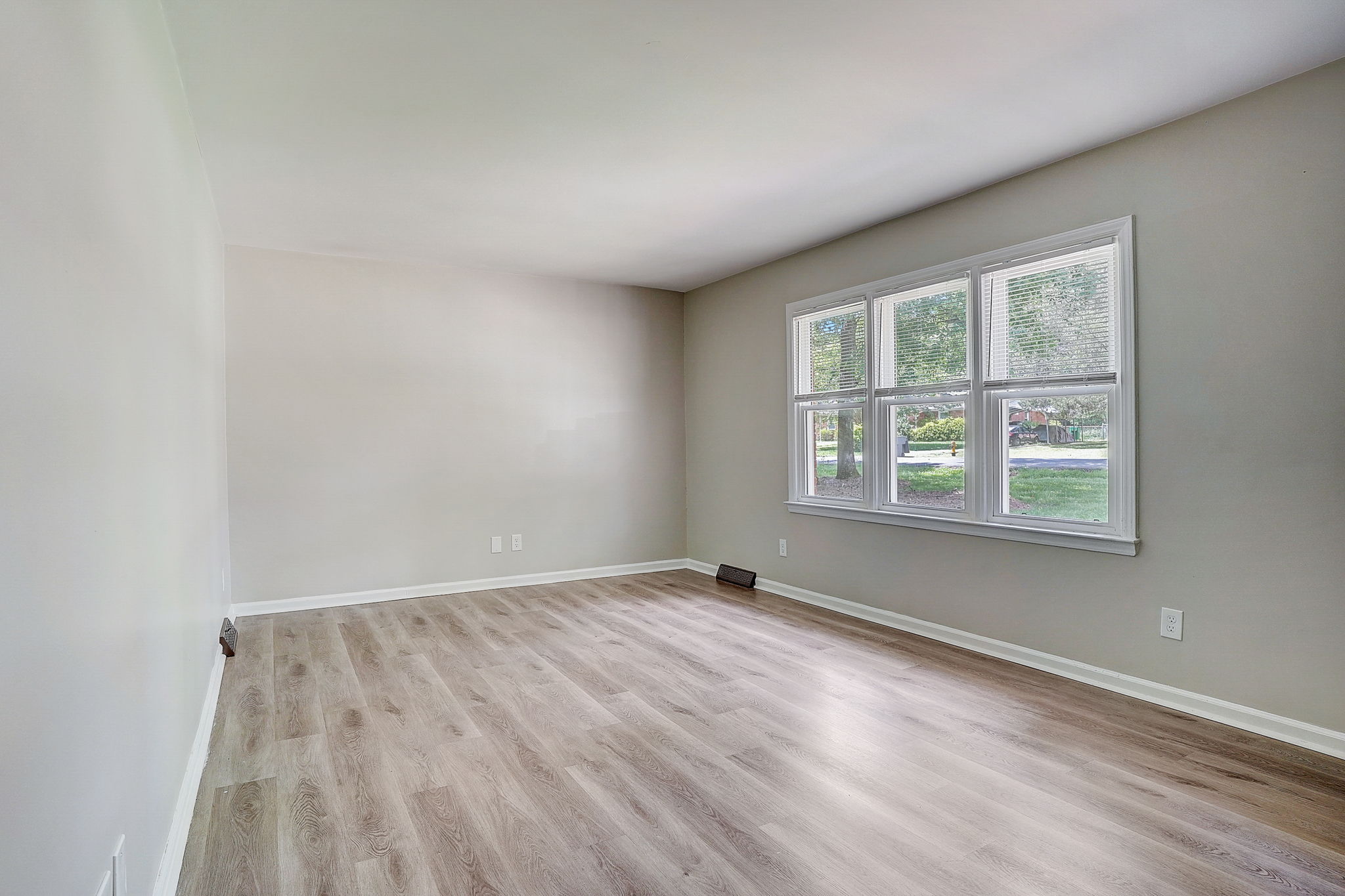 6344 Bandy Dr, Charlotte, NC 28215 | Zillow Media Experts