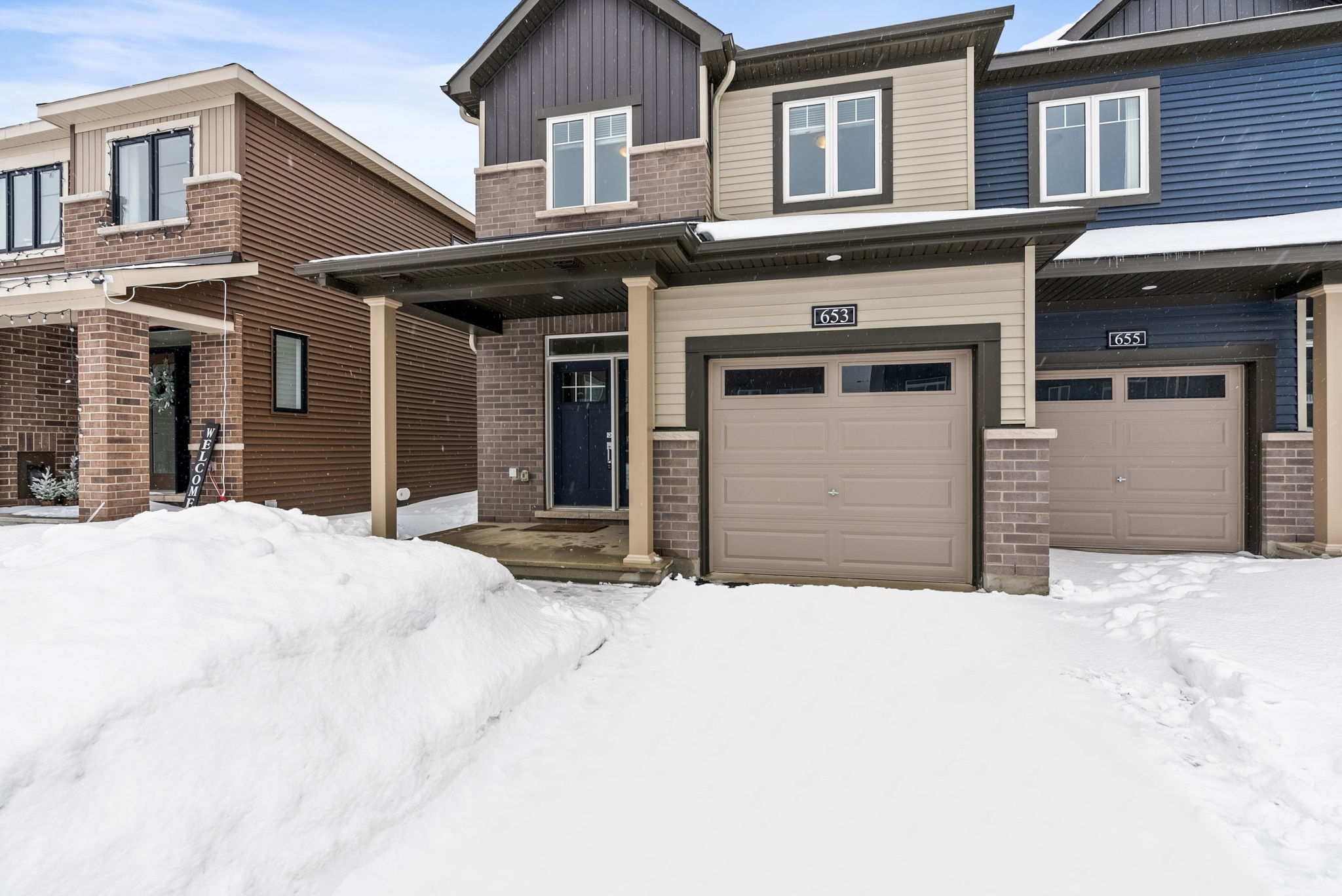 653 Prominence Way, Ottawa, ON K4A 3W6 | Inside Ottawa Media