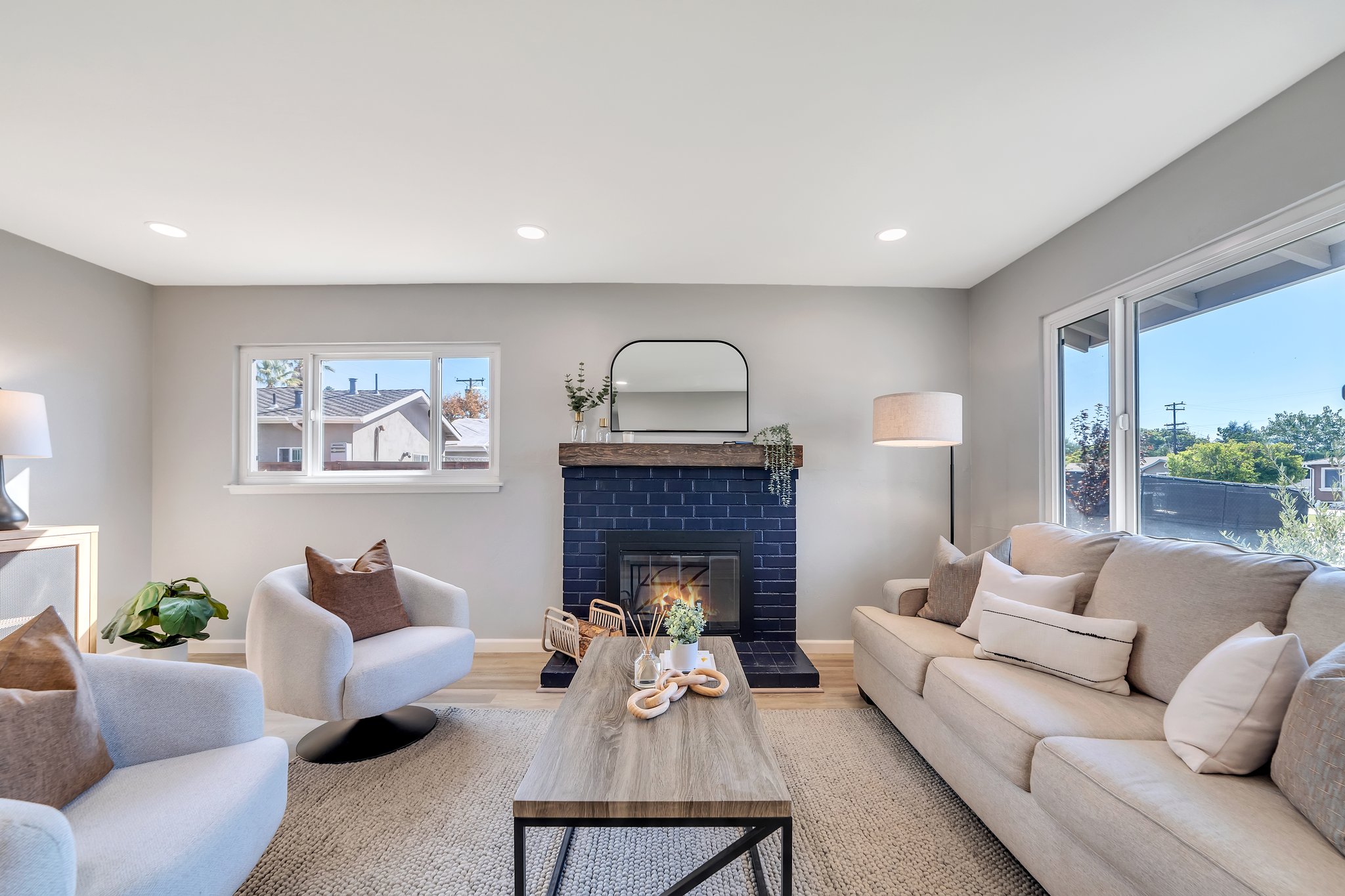 661 Sherwood Dr, Gilroy, CA 95020 | VR Squad Inc